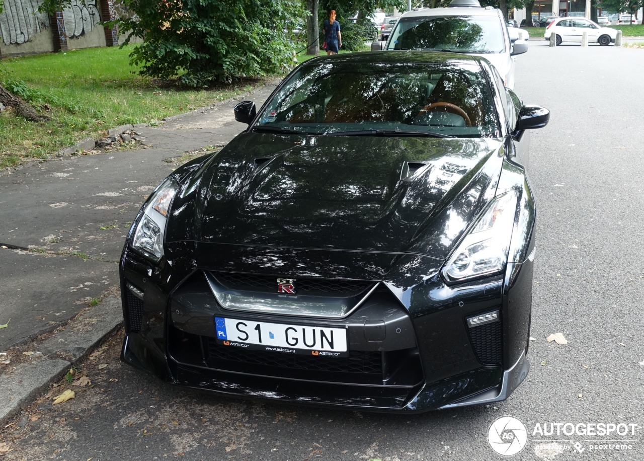 Nissan GT-R 2017 - 19 August 2019 - Autogespot