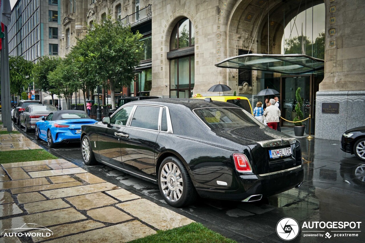 Rolls-Royce Phantom VIII EWB - 22 August 2019 - Autogespot