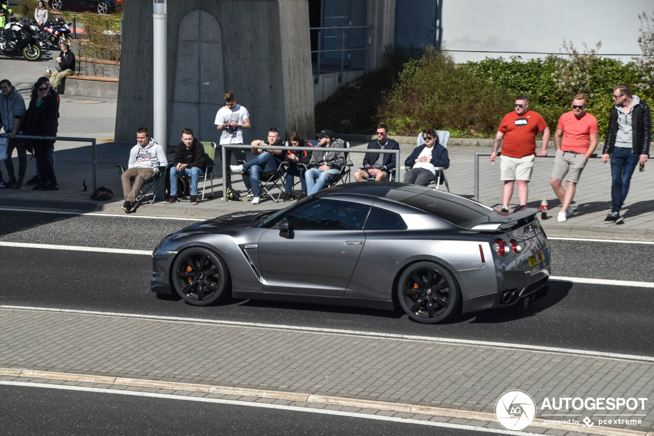 Nissan GT-R - 05 October 2019 - Autogespot