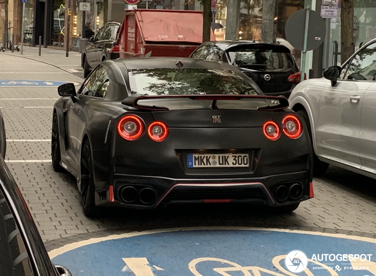 Nissan GT-R 2017 - 19 October 2019 - Autogespot