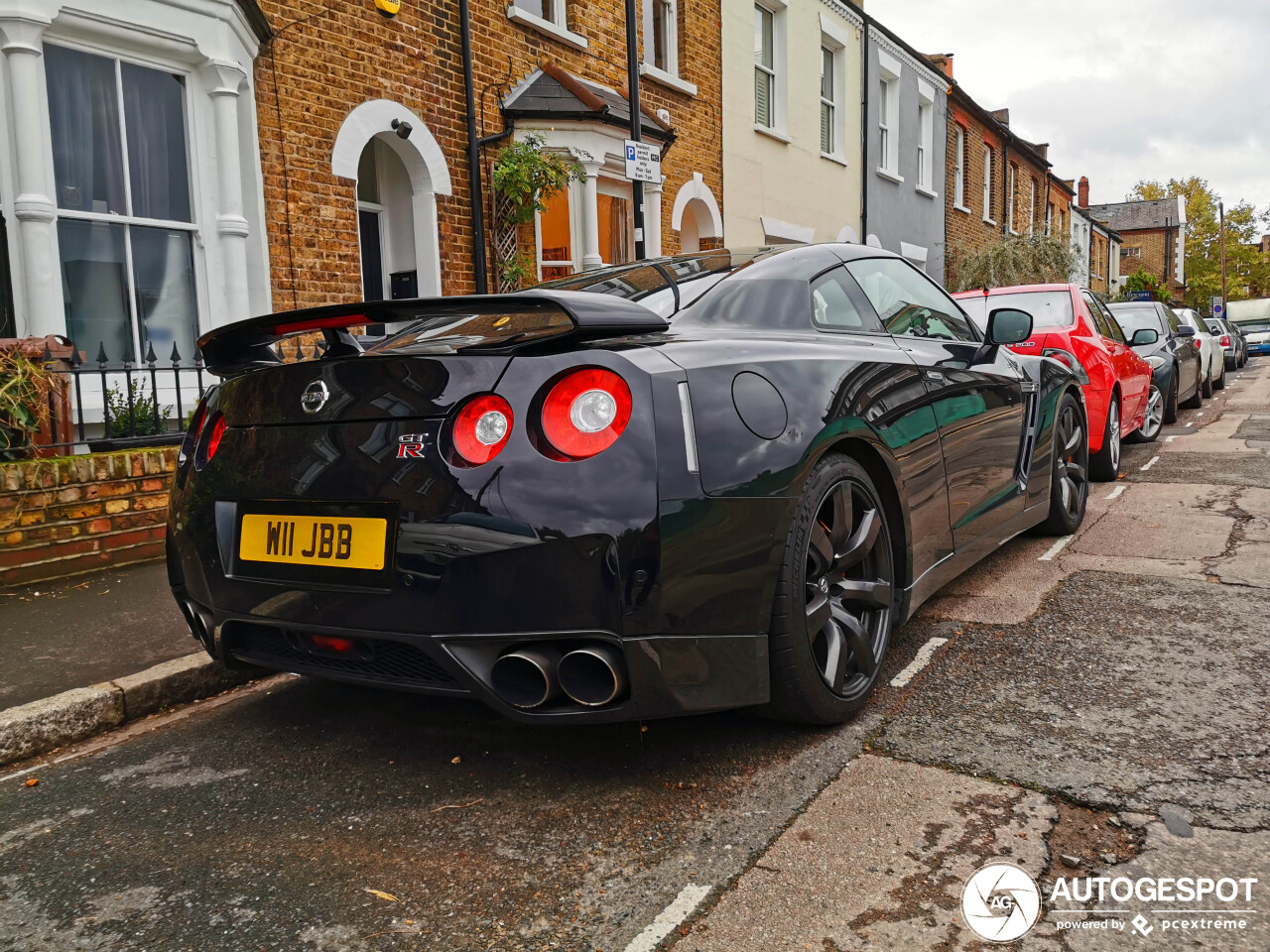 Nissan GT-R - 25 October 2019 - Autogespot