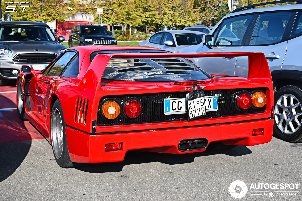 Ferrari F40 - 03 November 2019 - Autogespot