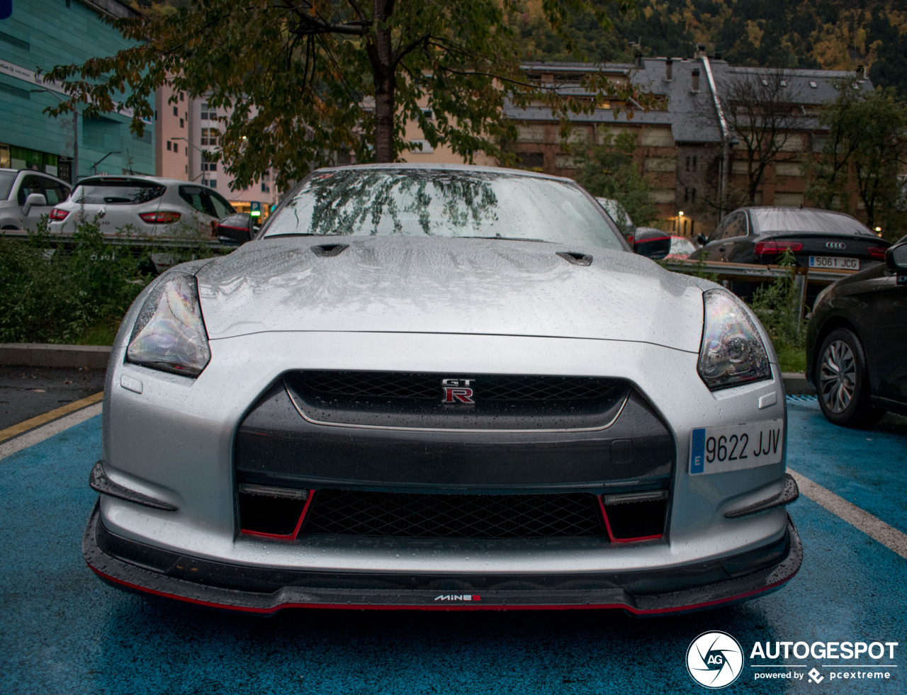 Nissan GT-R - 08 November 2019 - Autogespot