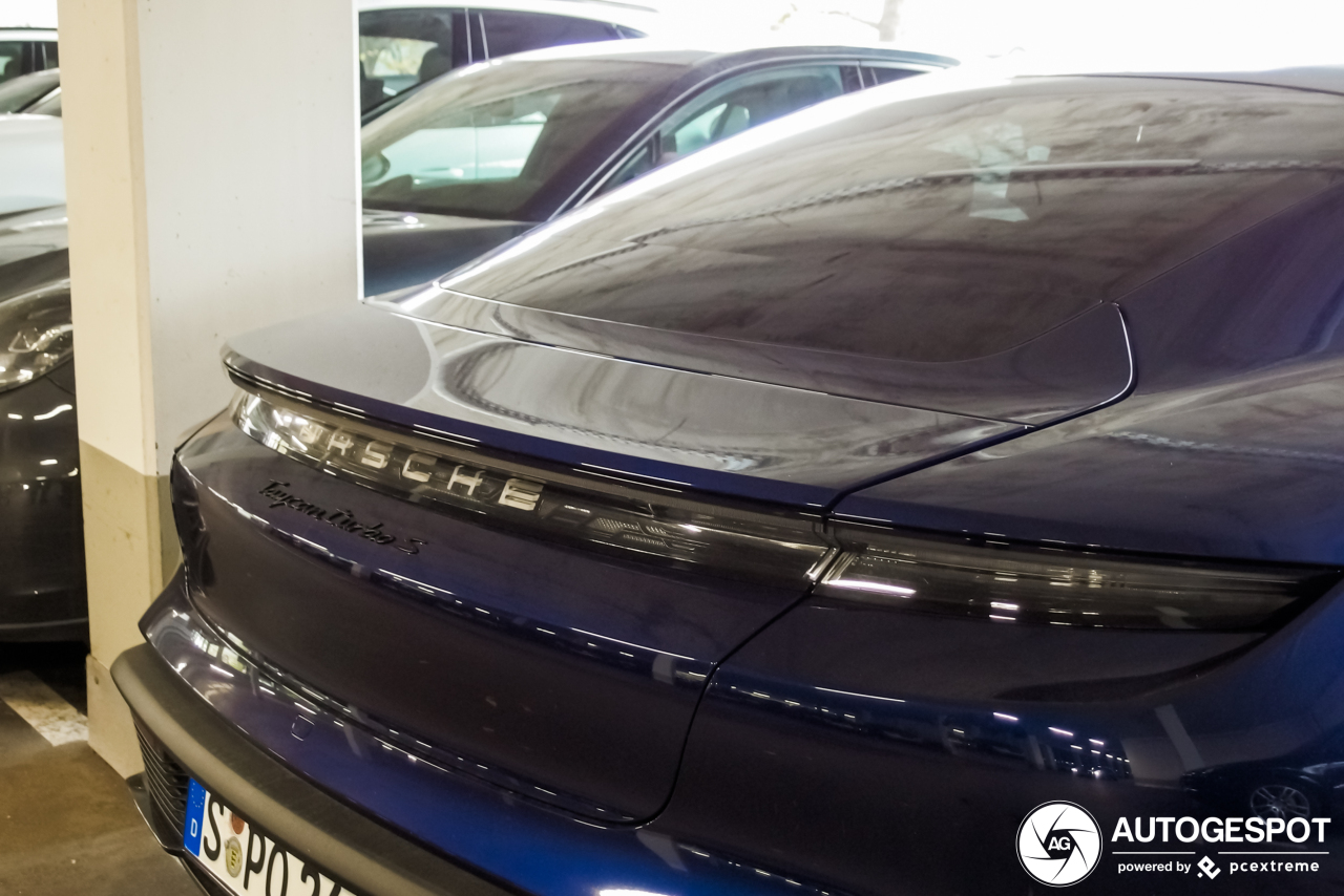 Porsche Taycan Turbo S - 08 November 2019 - Autogespot