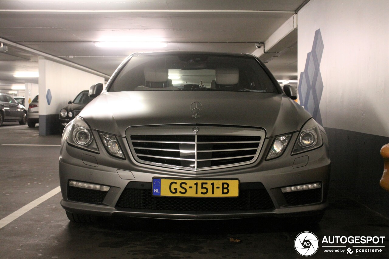 Mercedes-Benz E 63 AMG W212 V8 Biturbo - 16 November 2019 - Autogespot