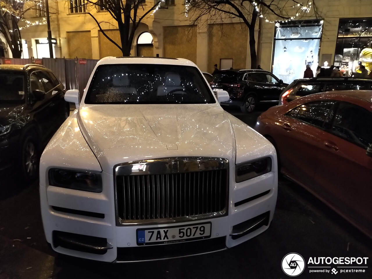 Rolls-Royce Cullinan - 30 November 2019 - Autogespot