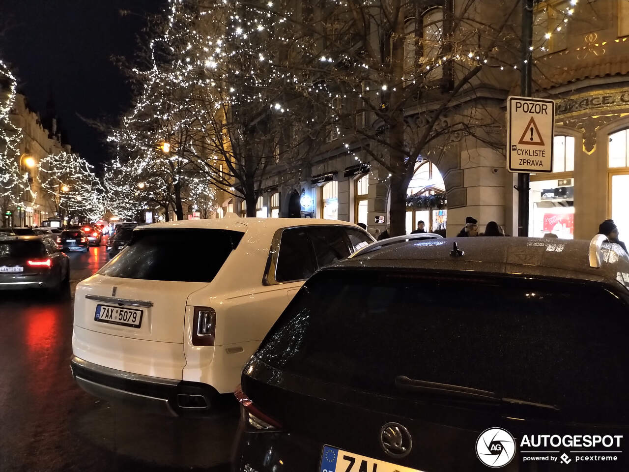 Rolls-Royce Cullinan - 30 November 2019 - Autogespot