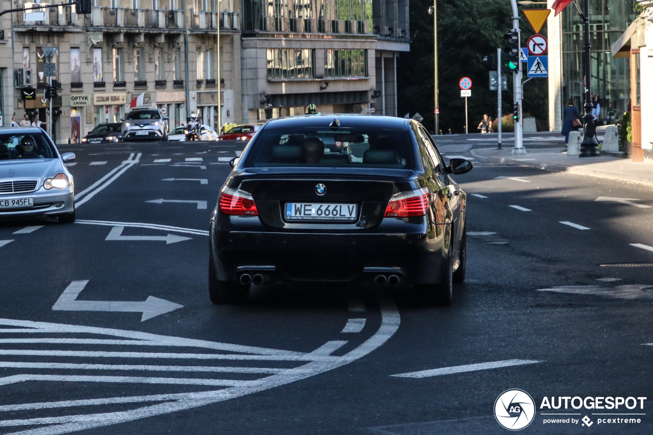 BMW M5 E60 2007 - 7 grudzie 2019 - Autogespot