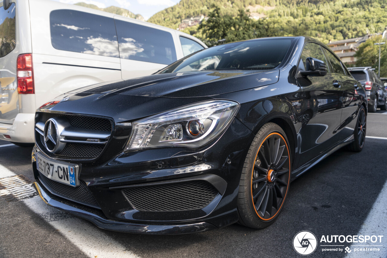 Mercedes-Benz CLA 45 AMG OrangeArt Edition C117 - 09 December 2019 ...