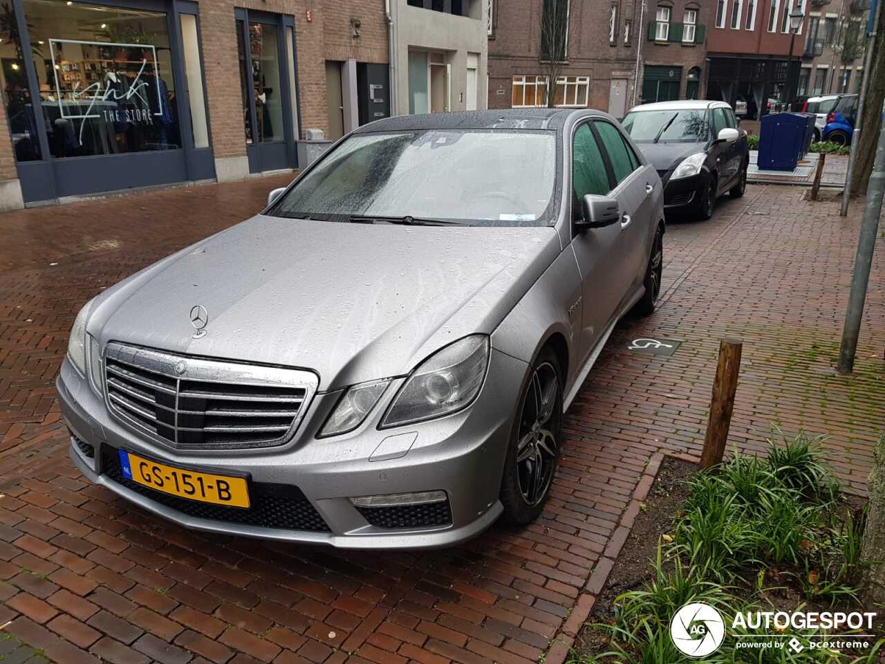 Mercedes-Benz E 63 AMG W212 V8 Biturbo - 13 December 2019 - Autogespot