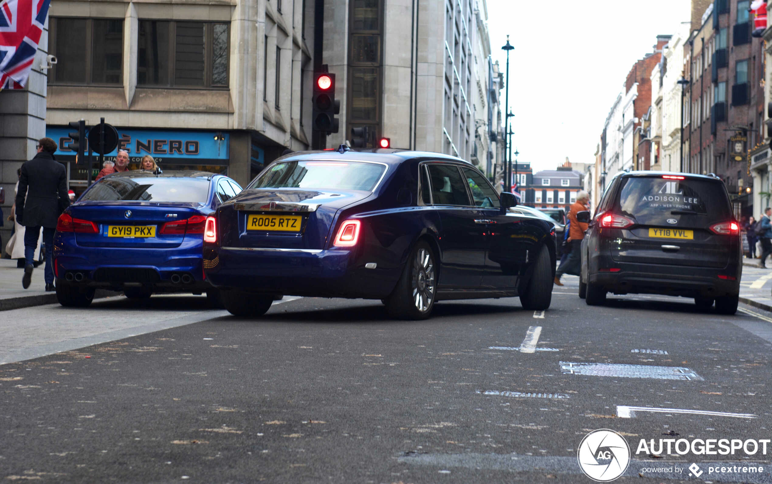 Rolls-Royce Phantom VIII EWB - 17 December 2019 - Autogespot