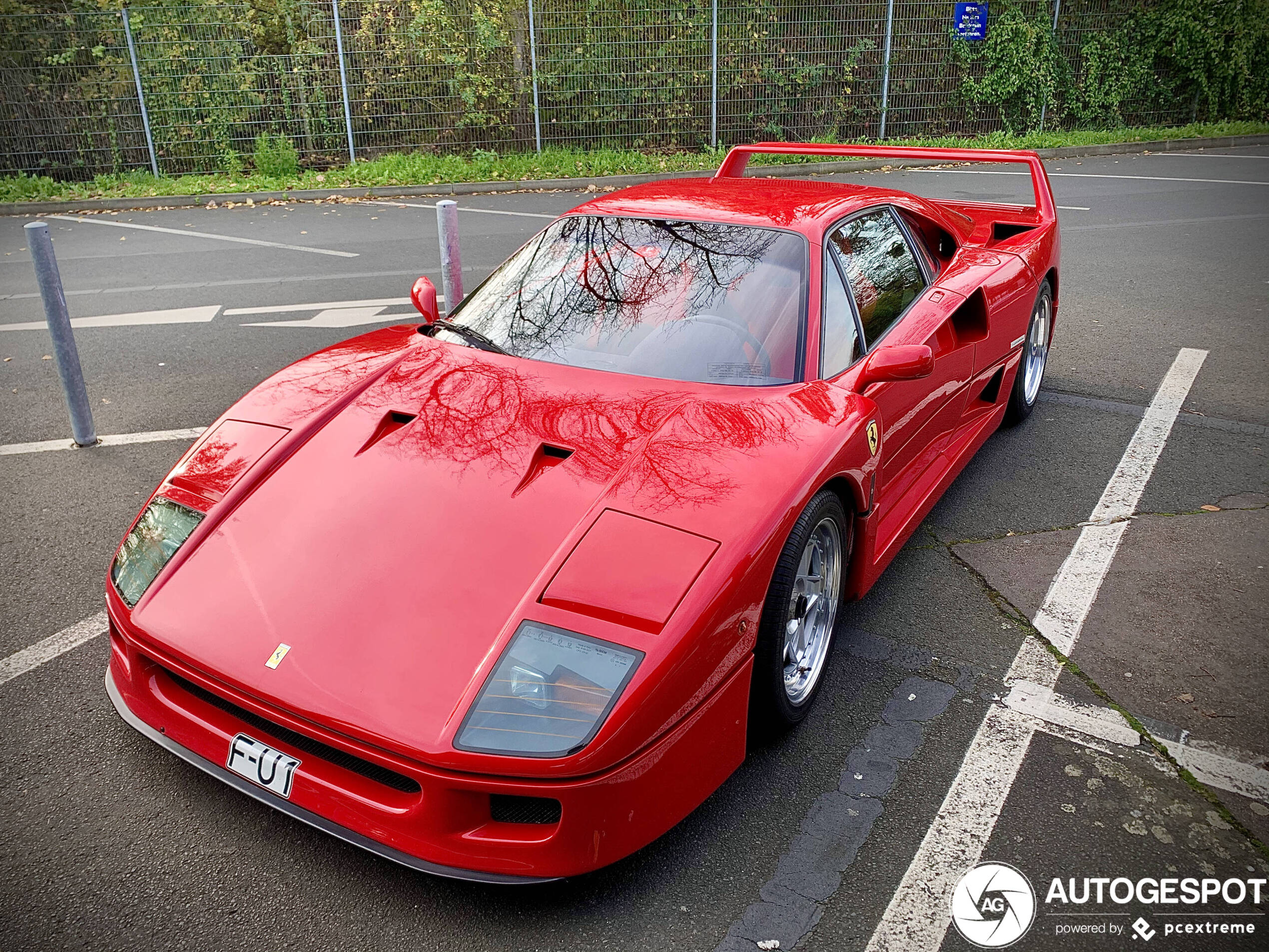 Ferrari F40 - 24 December 2019 - Autogespot