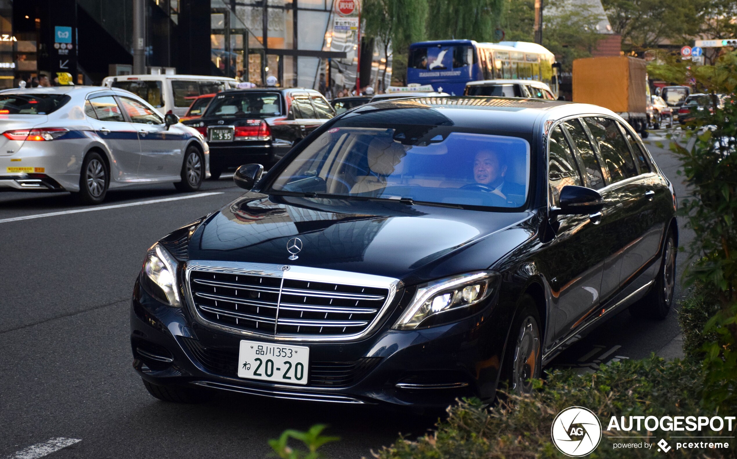 Mercedes-Maybach S 600 Pullman VV222 - 08 January 2020 - Autogespot