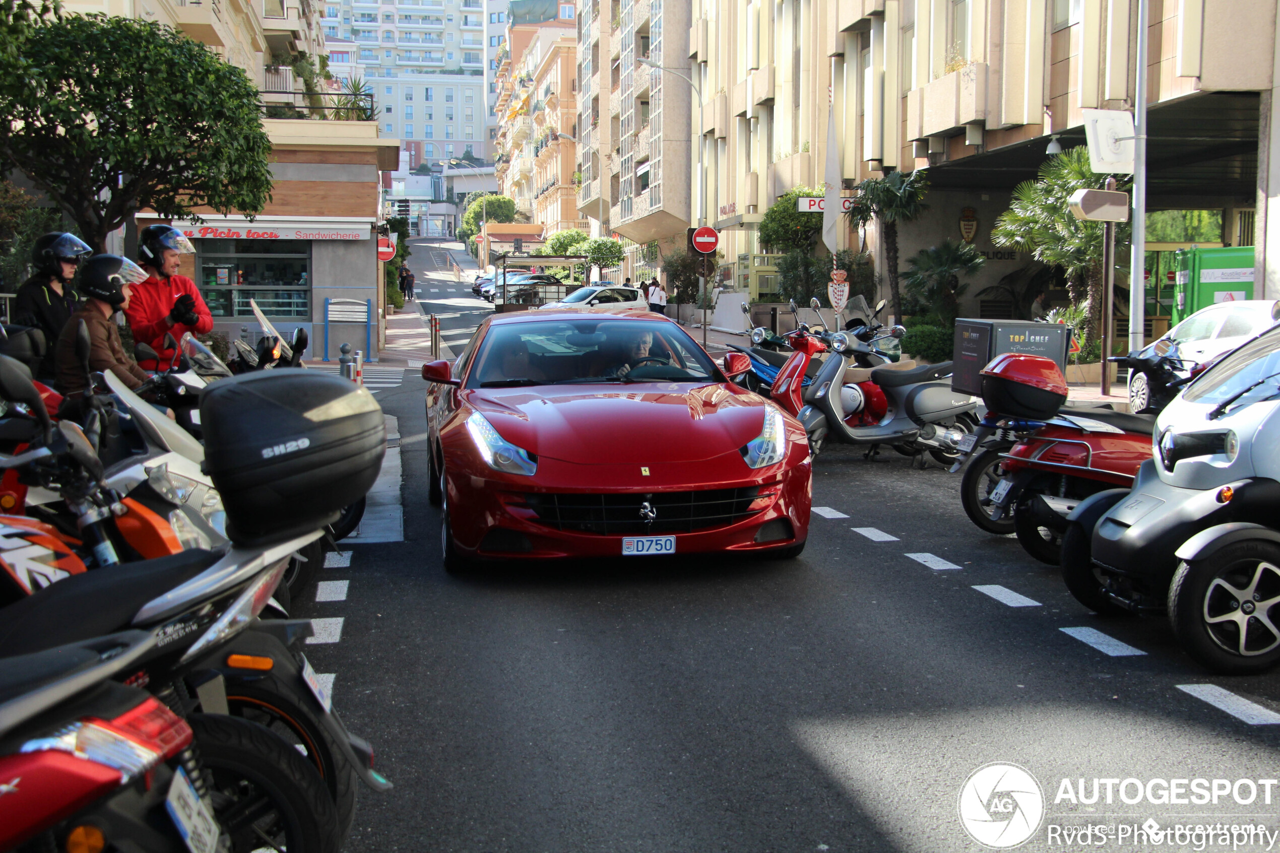 Ferrari FF - 30 January 2020 - Autogespot