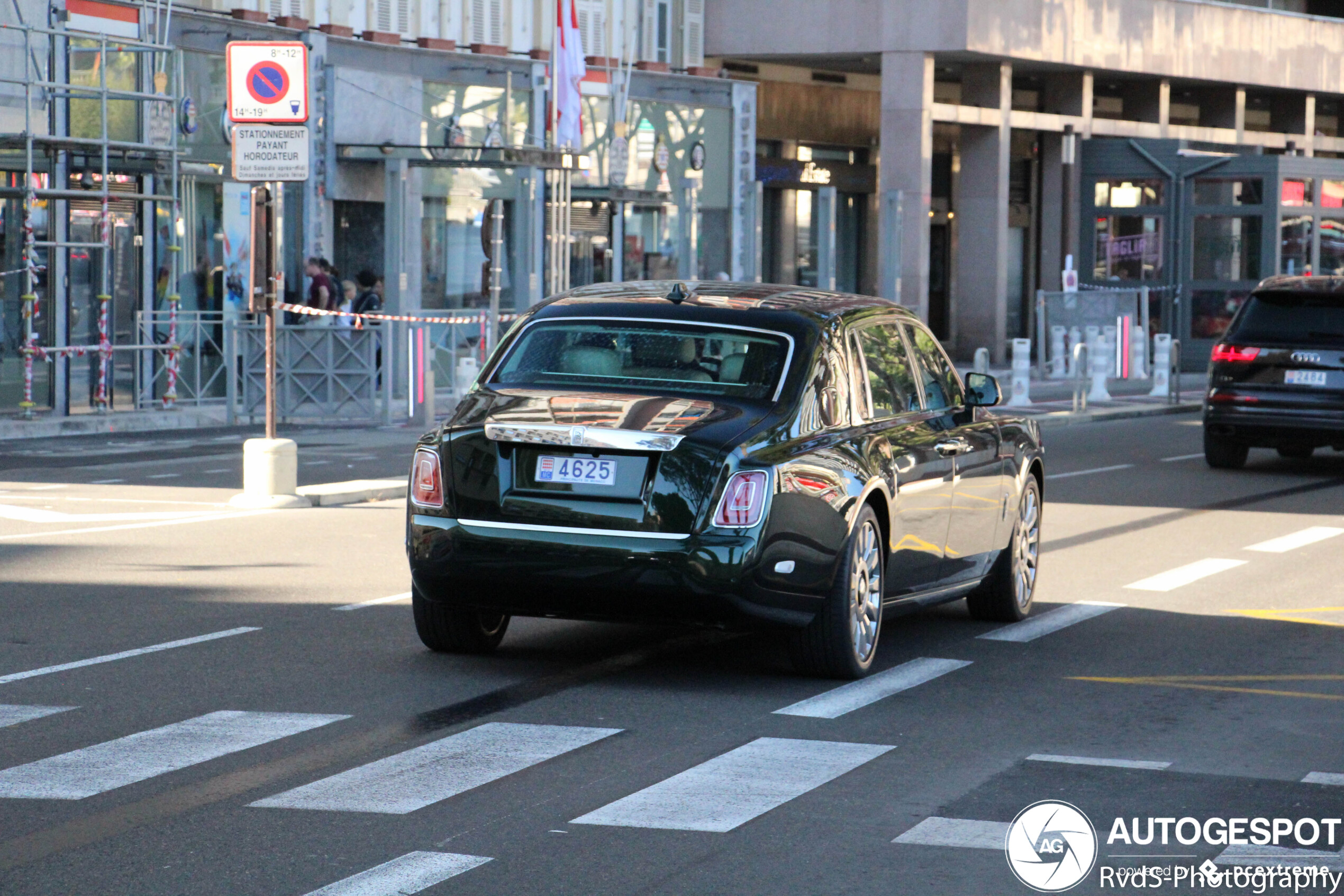 Rolls-Royce Phantom VIII EWB - 30 January 2020 - Autogespot