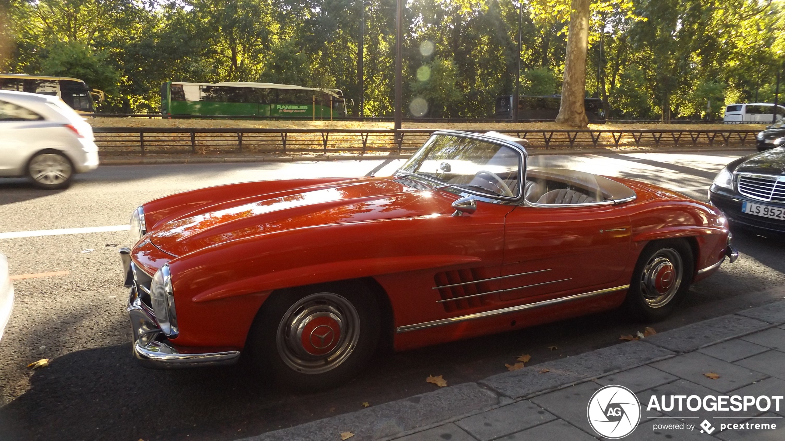 Mercedes-Benz 300SL Roadster - 06 February 2020 - Autogespot