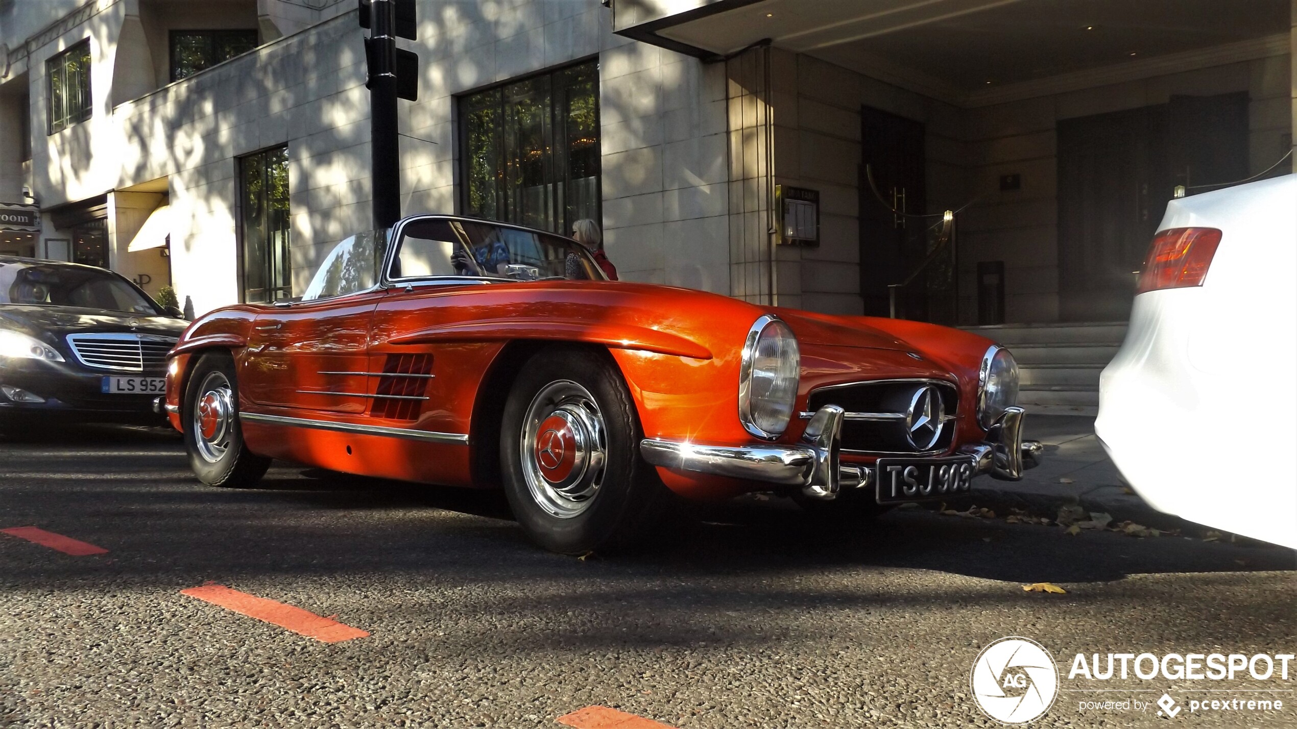 Mercedes-Benz 300SL Roadster - 06 February 2020 - Autogespot