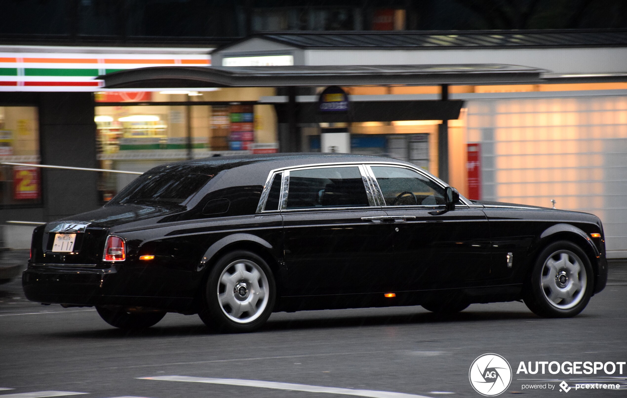Rolls-Royce Phantom EWB Series II - 09 February 2020 - Autogespot