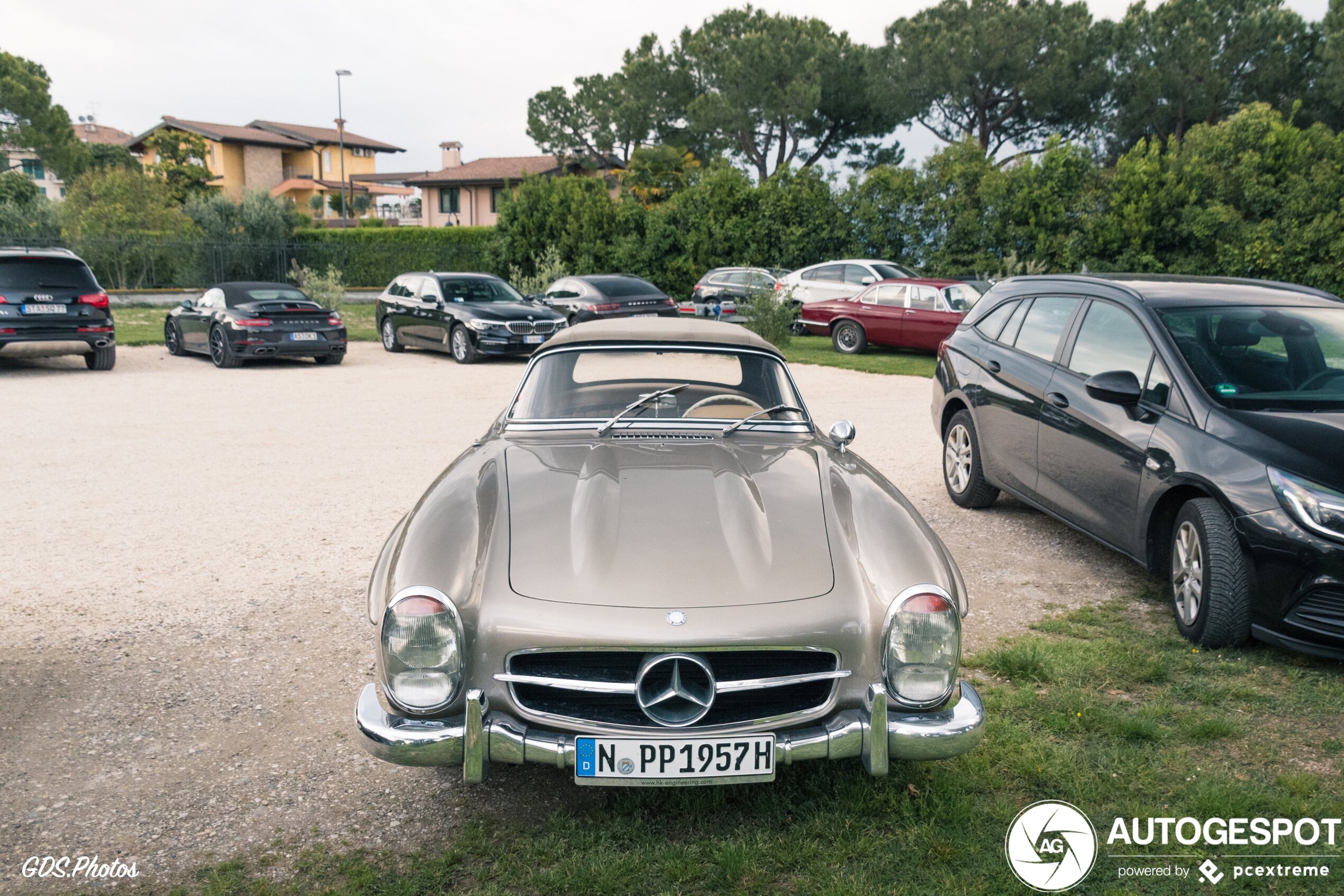 Mercedes-Benz 300SL Roadster - 13 February 2020 - Autogespot