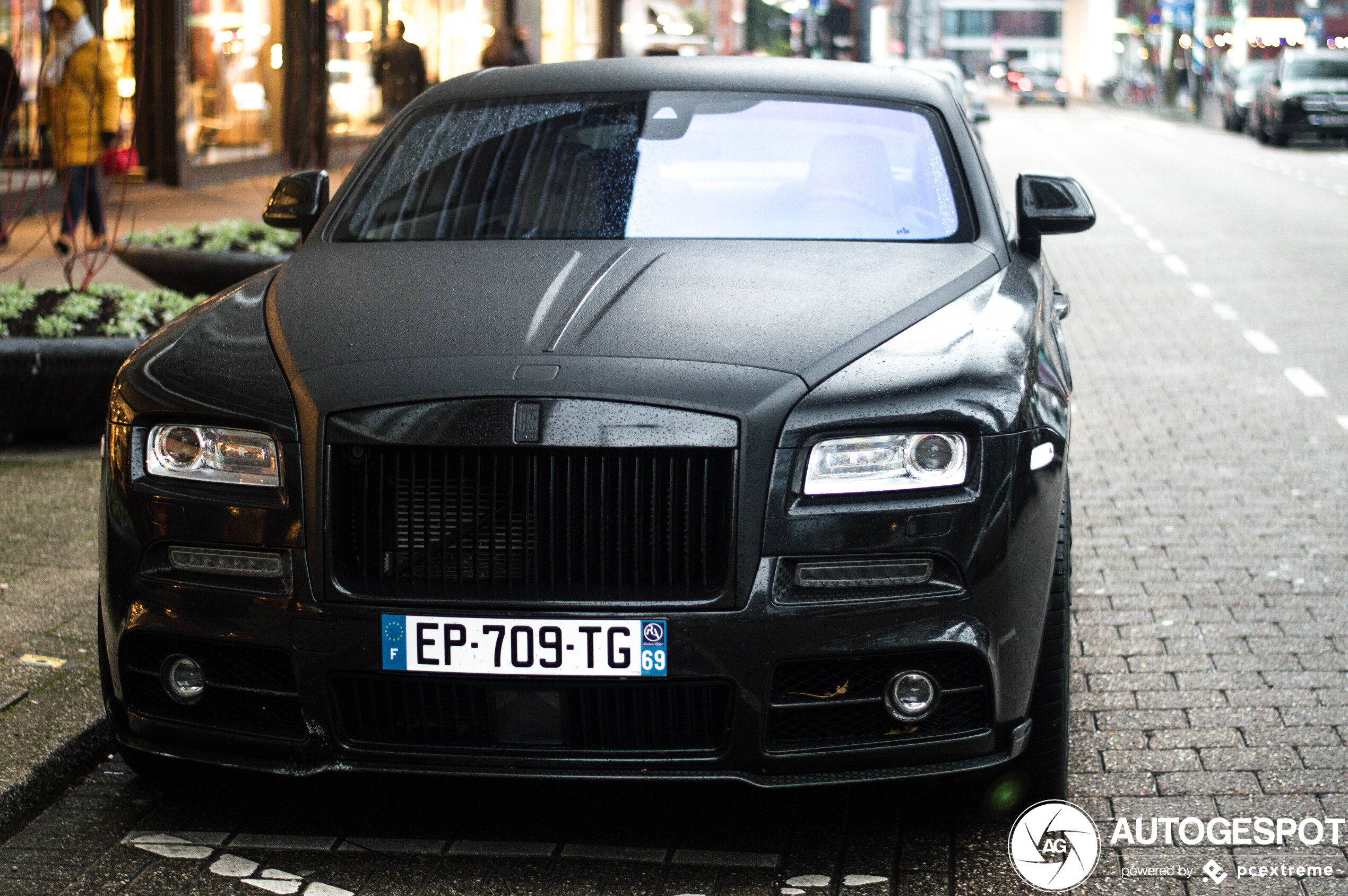 Rolls-Royce Wraith Mansory - 28 February 2020 - Autogespot