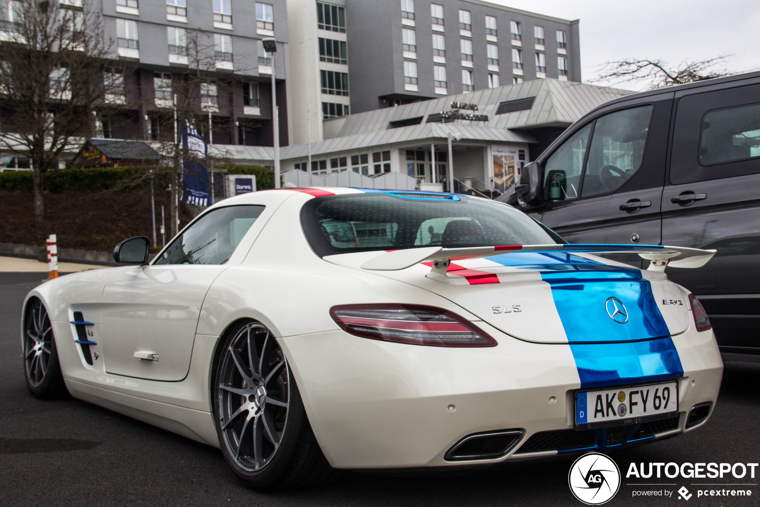 Mercedes-Benz SLS AMG - 09 March 2020 - Autogespot