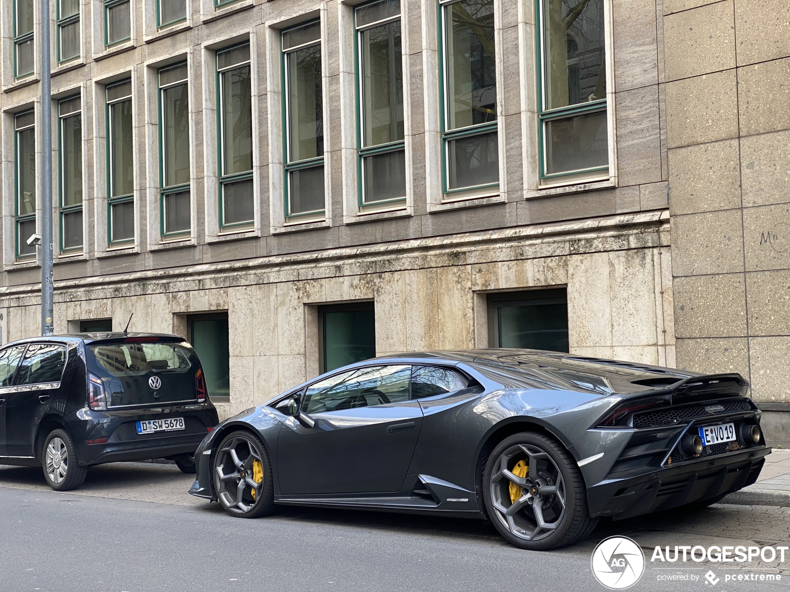 Lamborghini Huracán LP640-4 EVO - 14 March 2020 - Autogespot