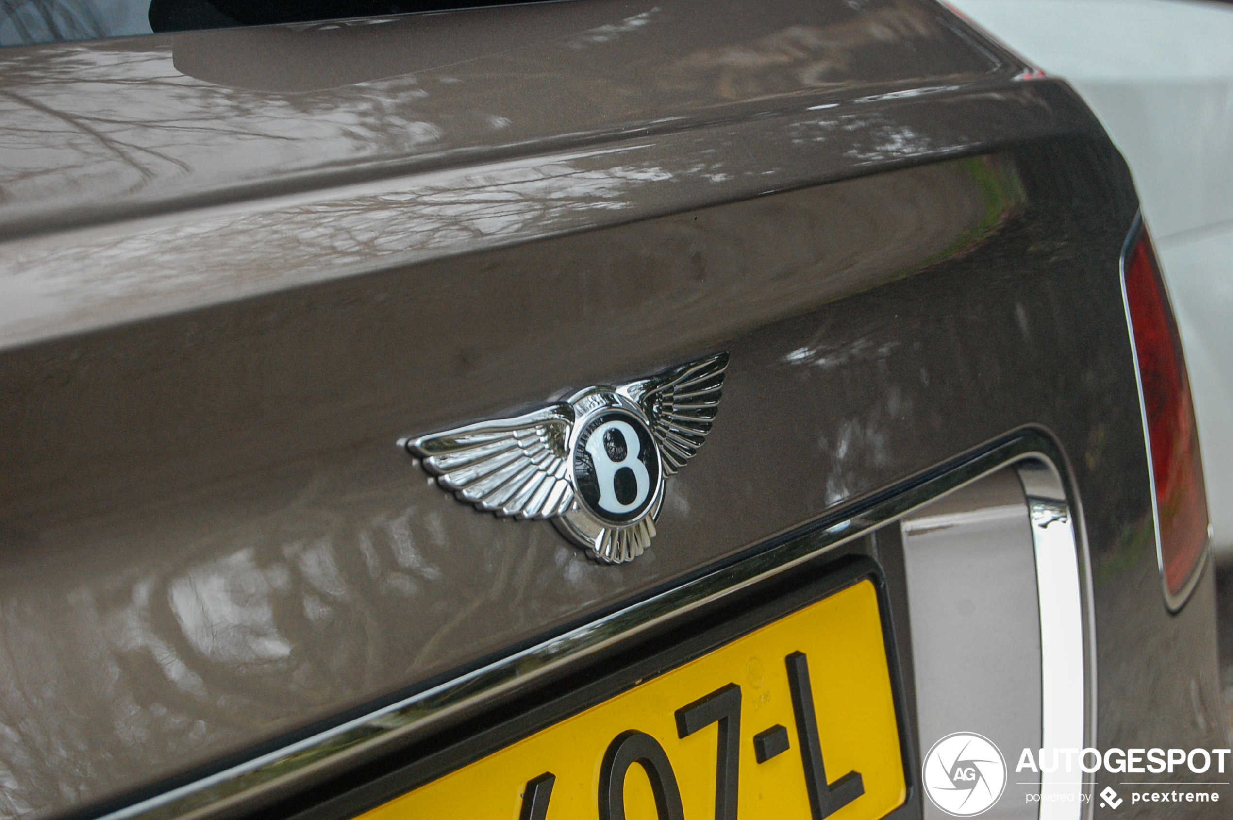 Bentley Bentayga V8 - 17 March 2020 - Autogespot