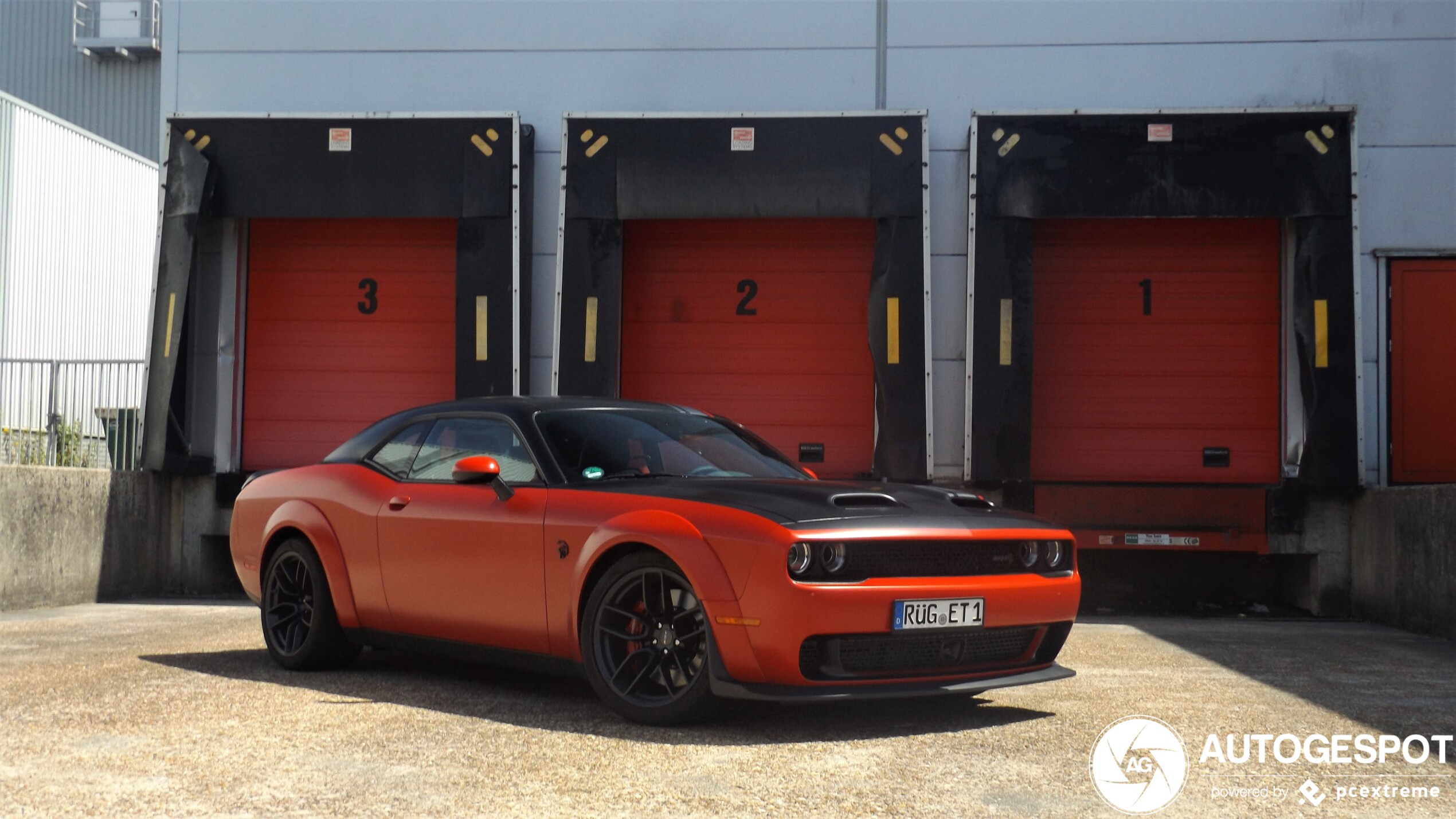 Dodge Challenger SRT Hellcat Widebody - 18 March 2020 - Autogespot