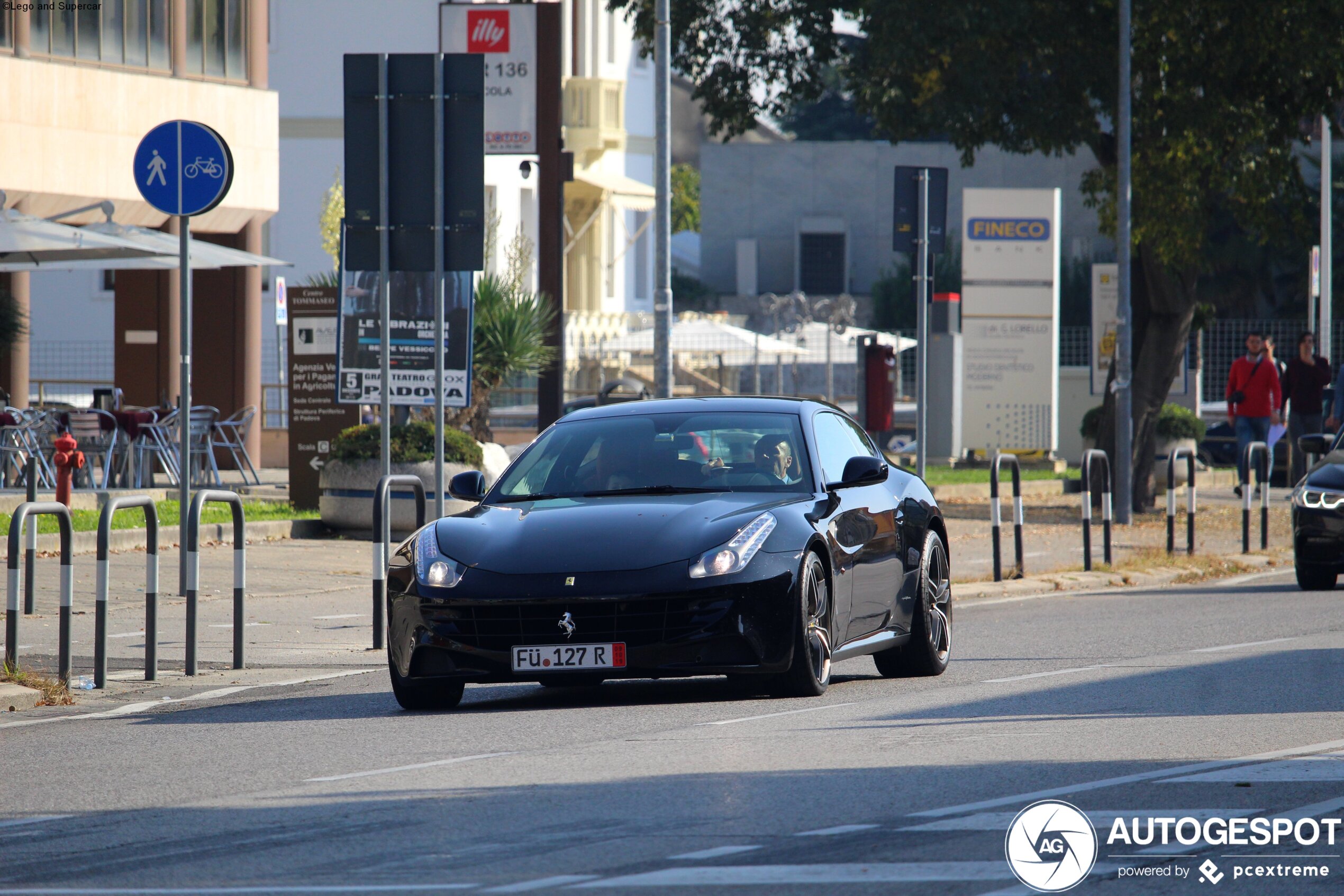 Ferrari FF - 23 March 2020 - Autogespot