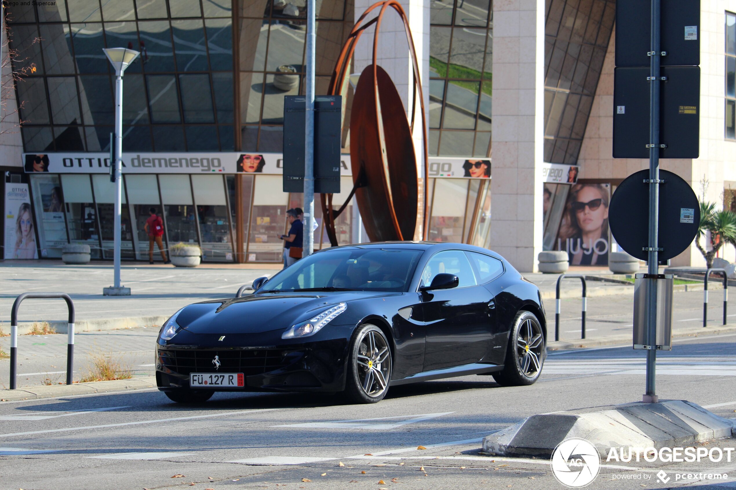 Ferrari FF - 23 March 2020 - Autogespot