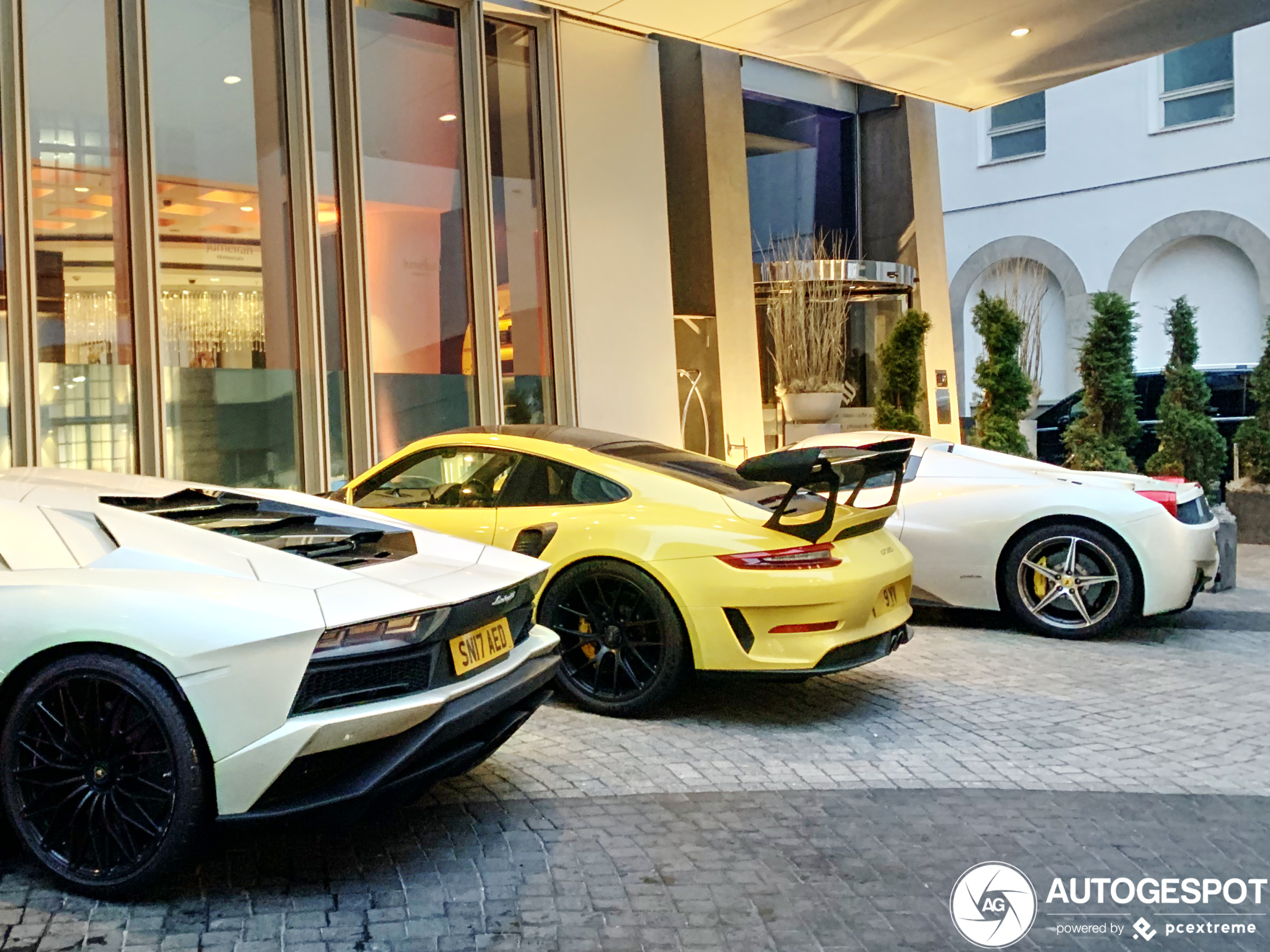 Ferrari 458 Spider - 29 March 2020 - Autogespot