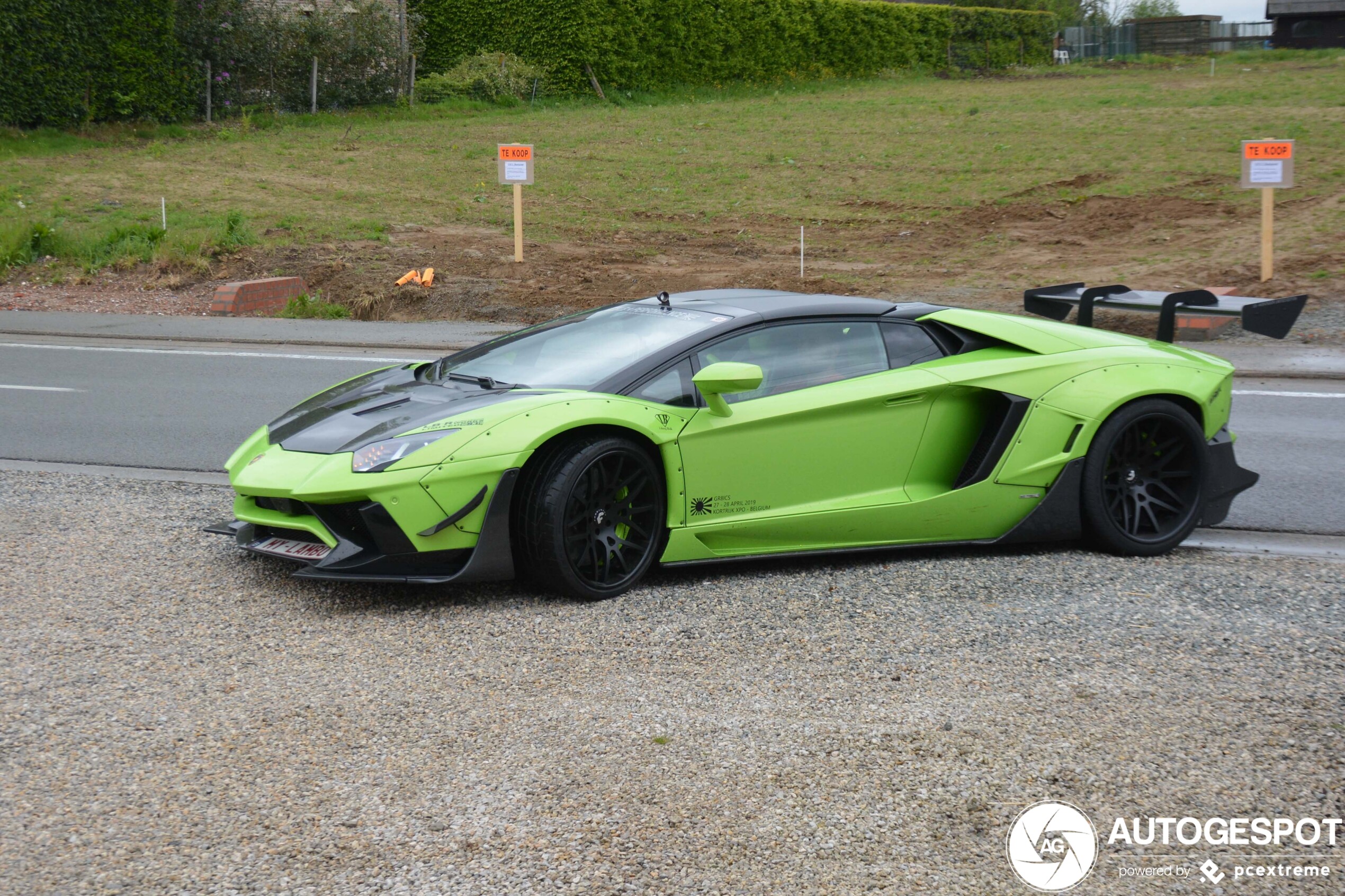 Lamborghini Aventador LP700-4 Roadster Liberty Walk LB Performance Wide ...