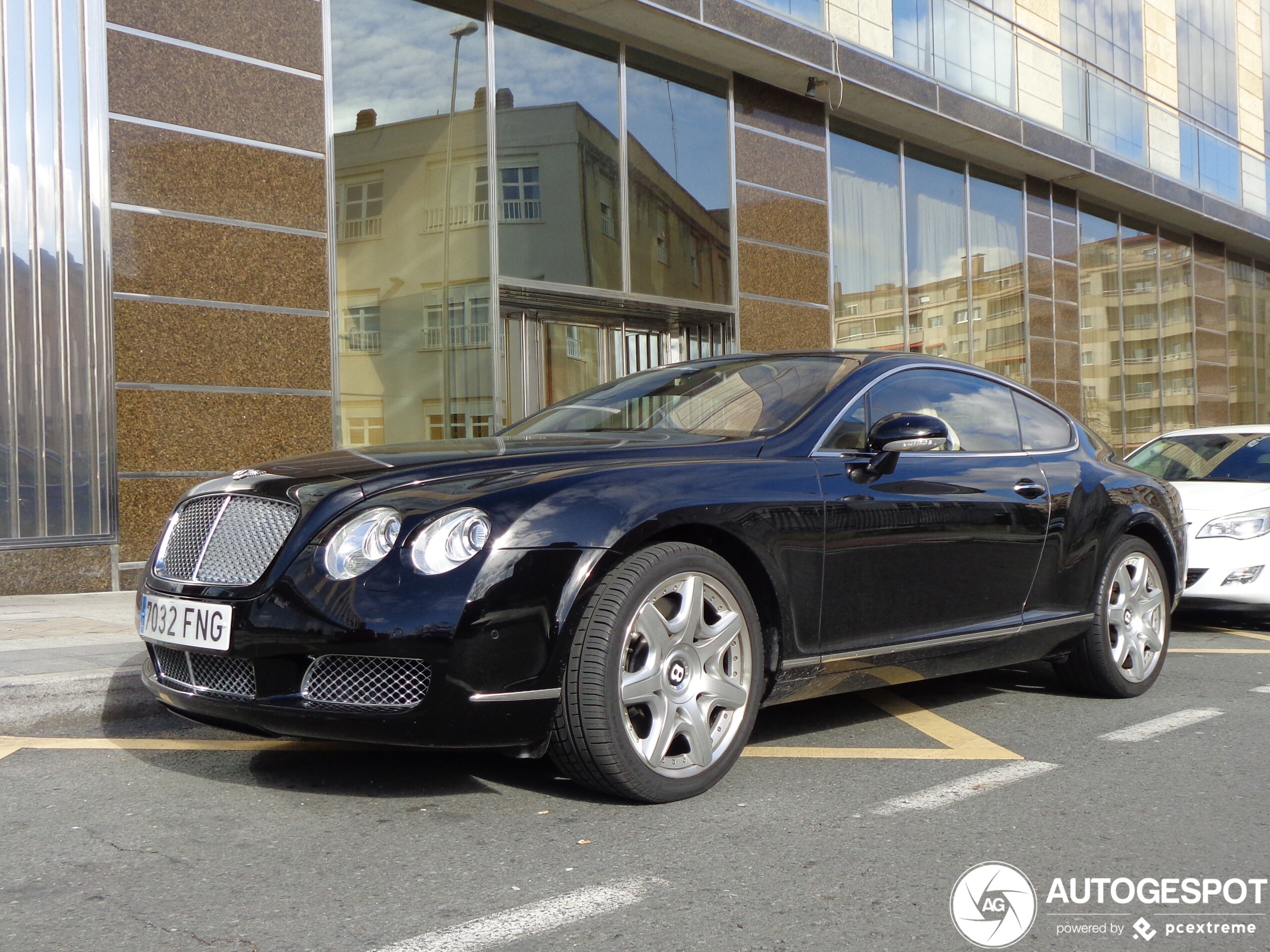 Bentley Continental GT - 06 April 2020 - Autogespot