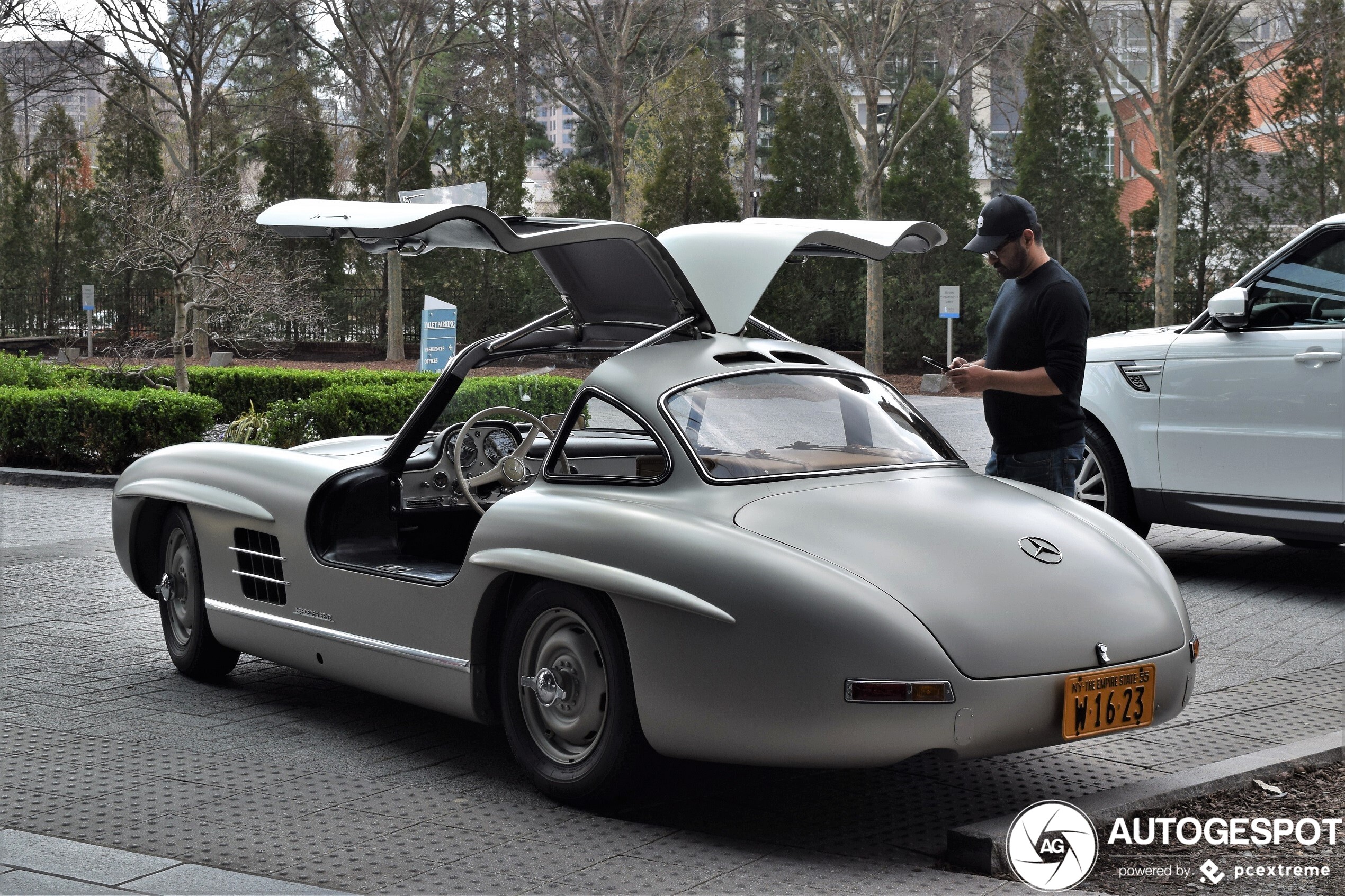 Mercedes-Benz 300SL Gullwing - 07 April 2020 - Autogespot