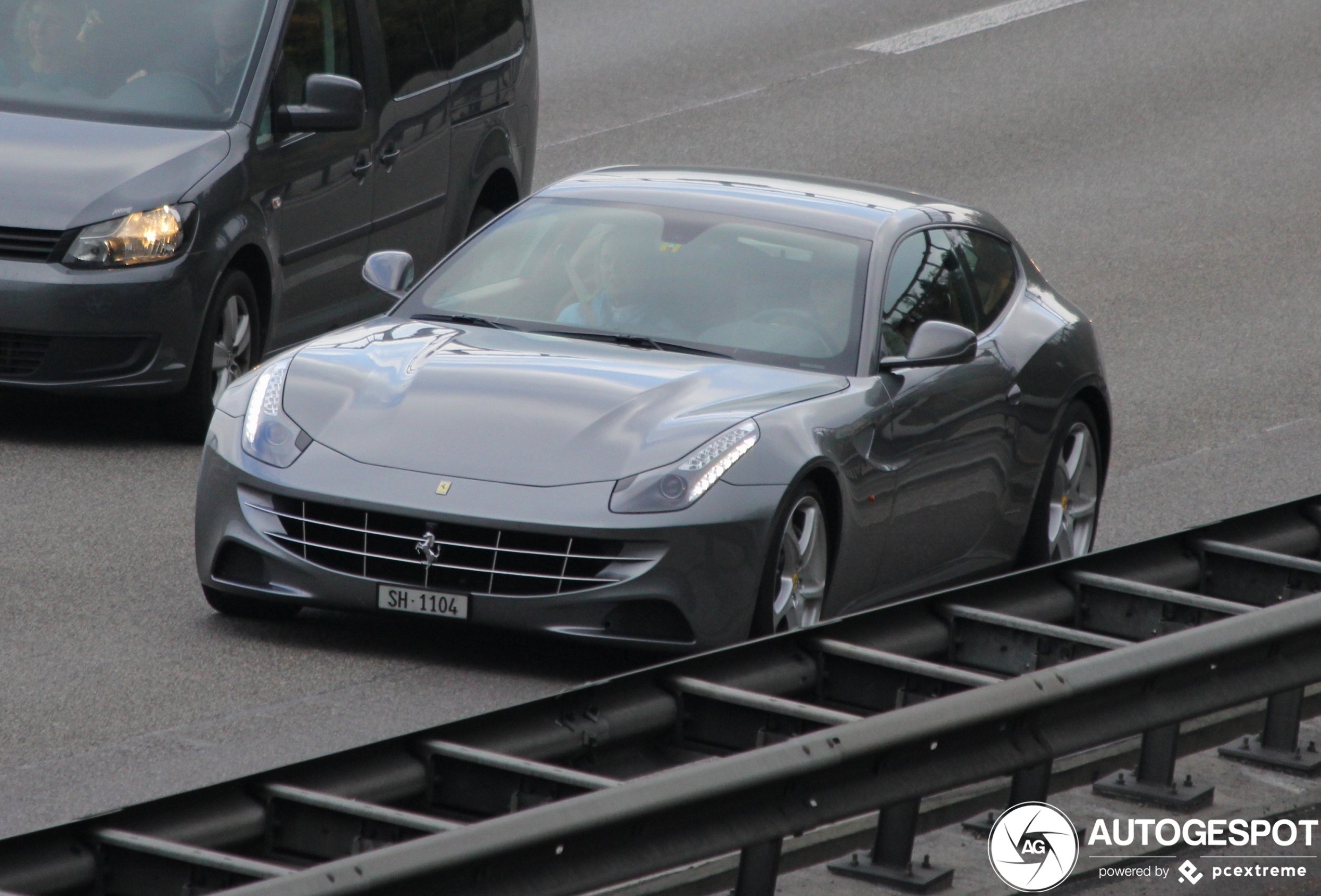 Ferrari FF - 08 April 2020 - Autogespot