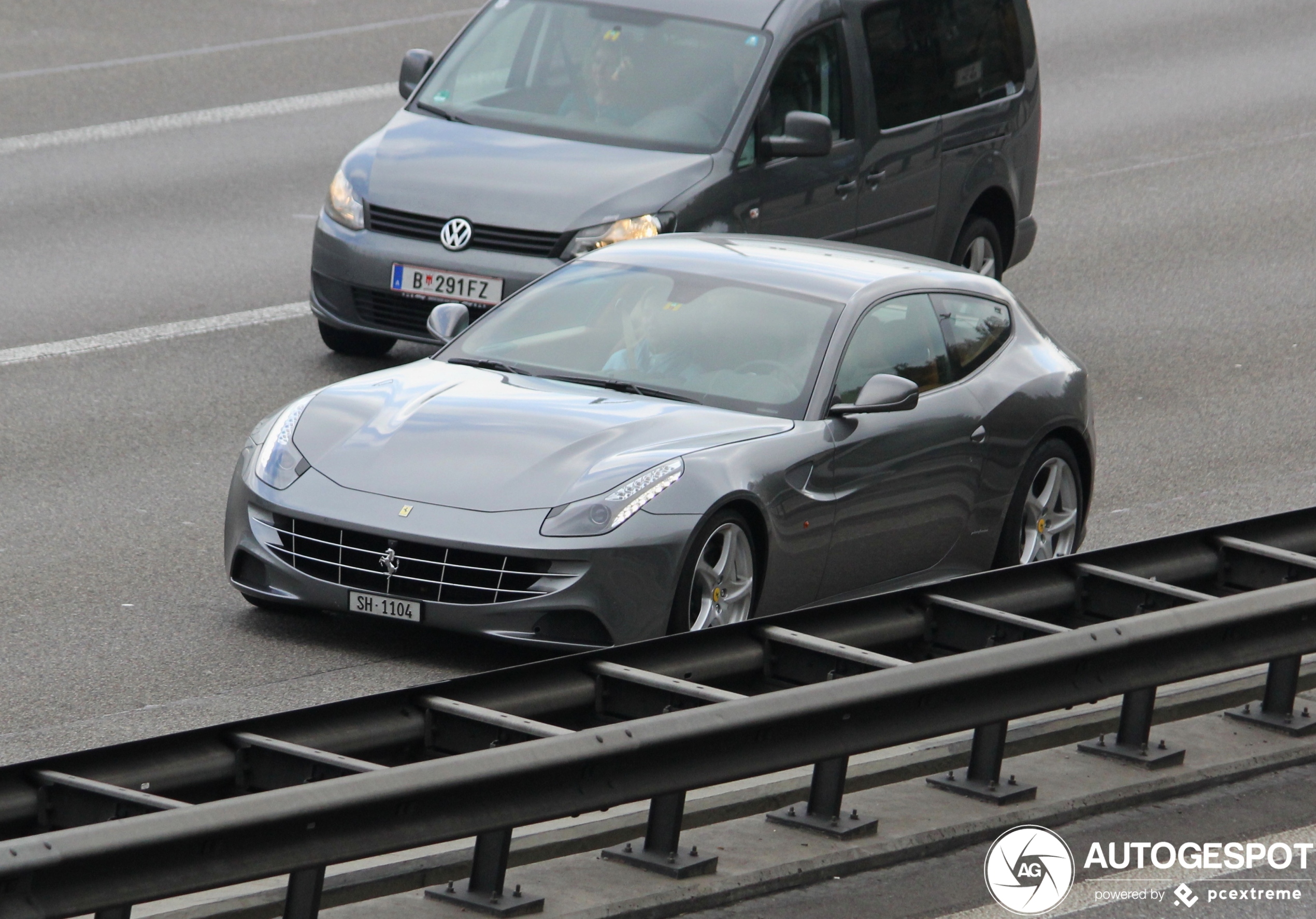 Ferrari FF - 08 April 2020 - Autogespot