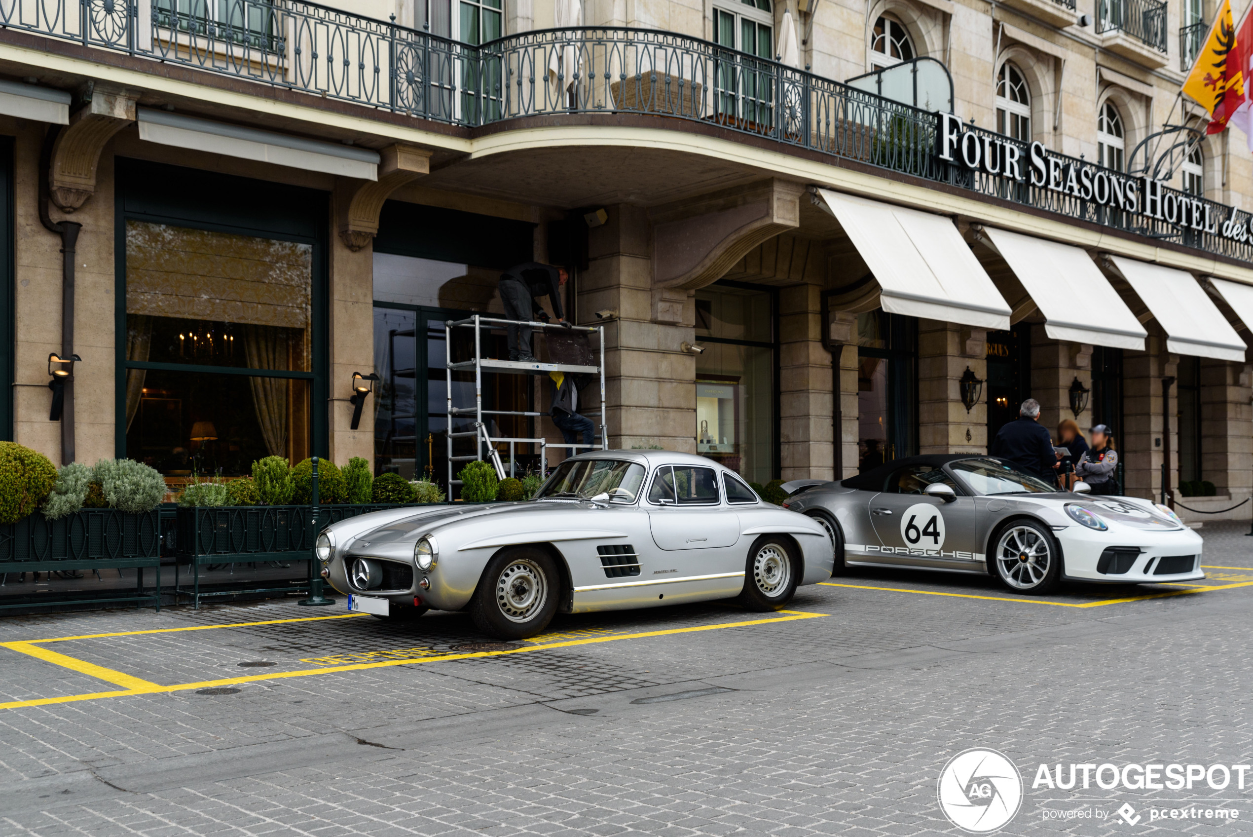 Mercedes-Benz 300SL Gullwing - 10 April 2020 - Autogespot