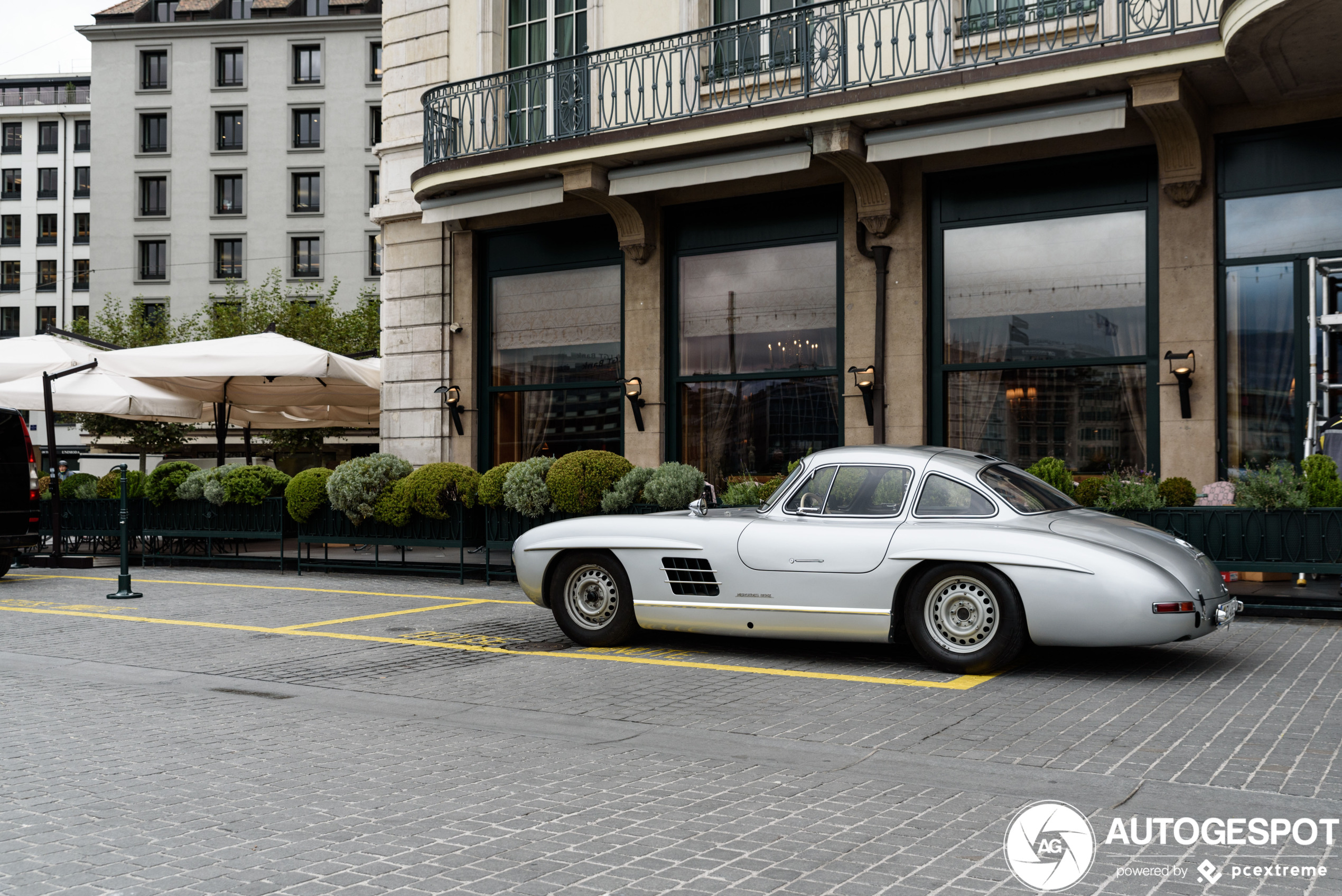 Mercedes-Benz 300SL Gullwing - 10 April 2020 - Autogespot