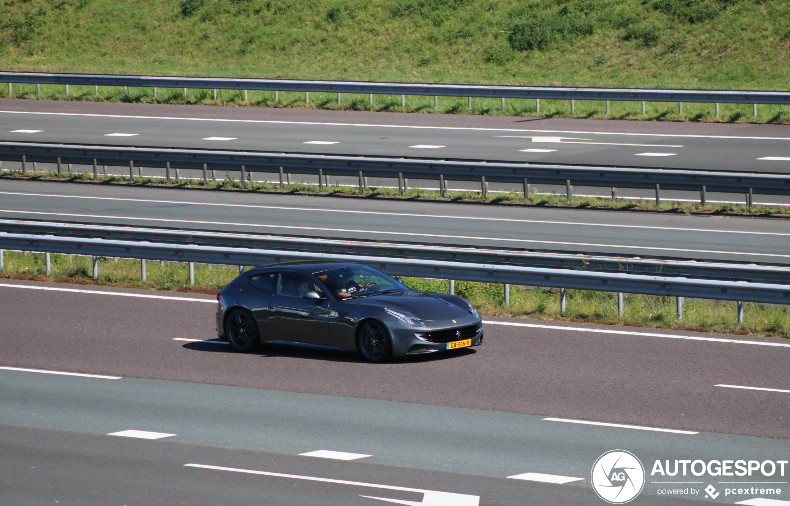 Ferrari FF - 19 April 2020 - Autogespot
