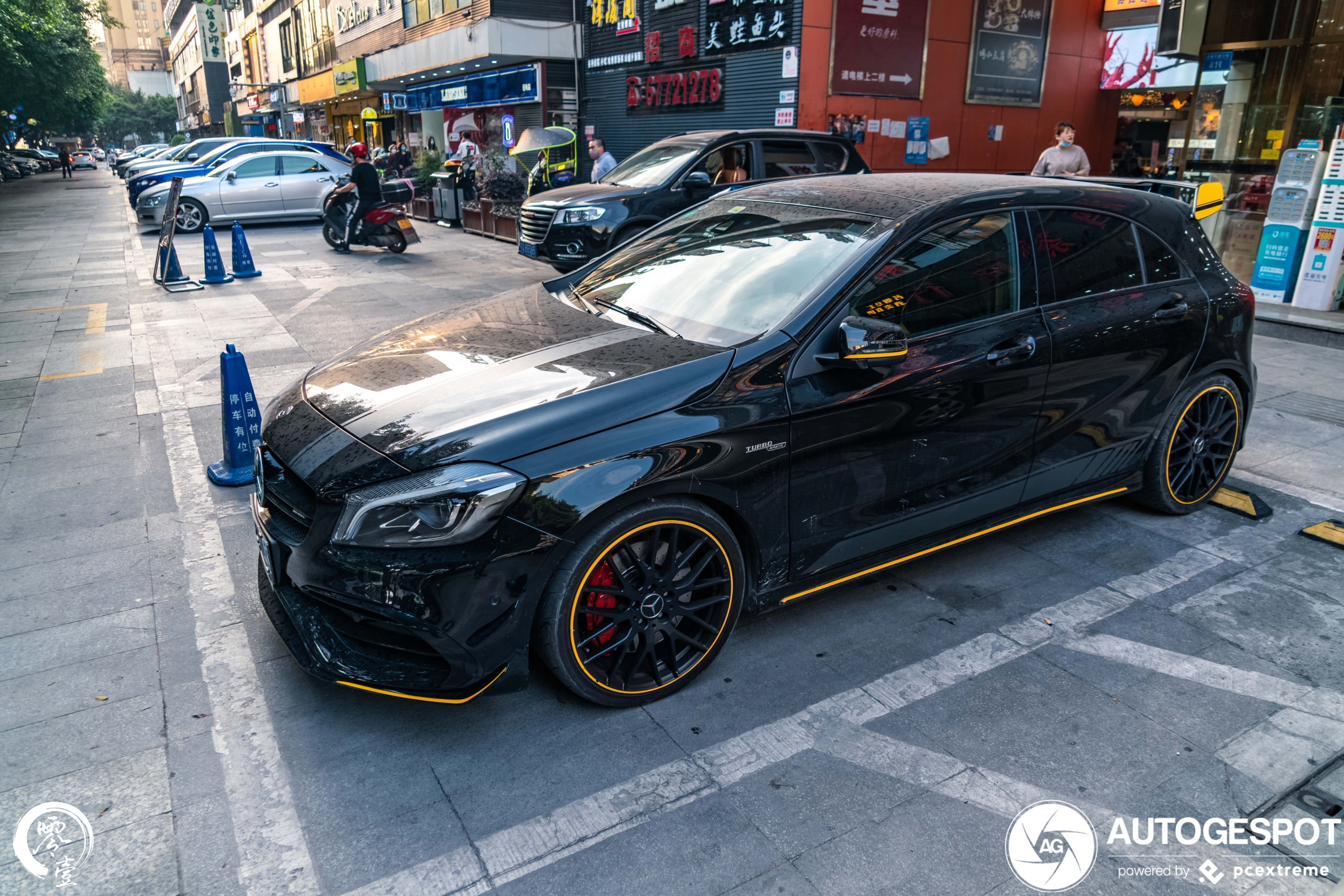 Mercedes-AMG A 45 W176 Yellow Night Edition - 01 May 2020 - Autogespot