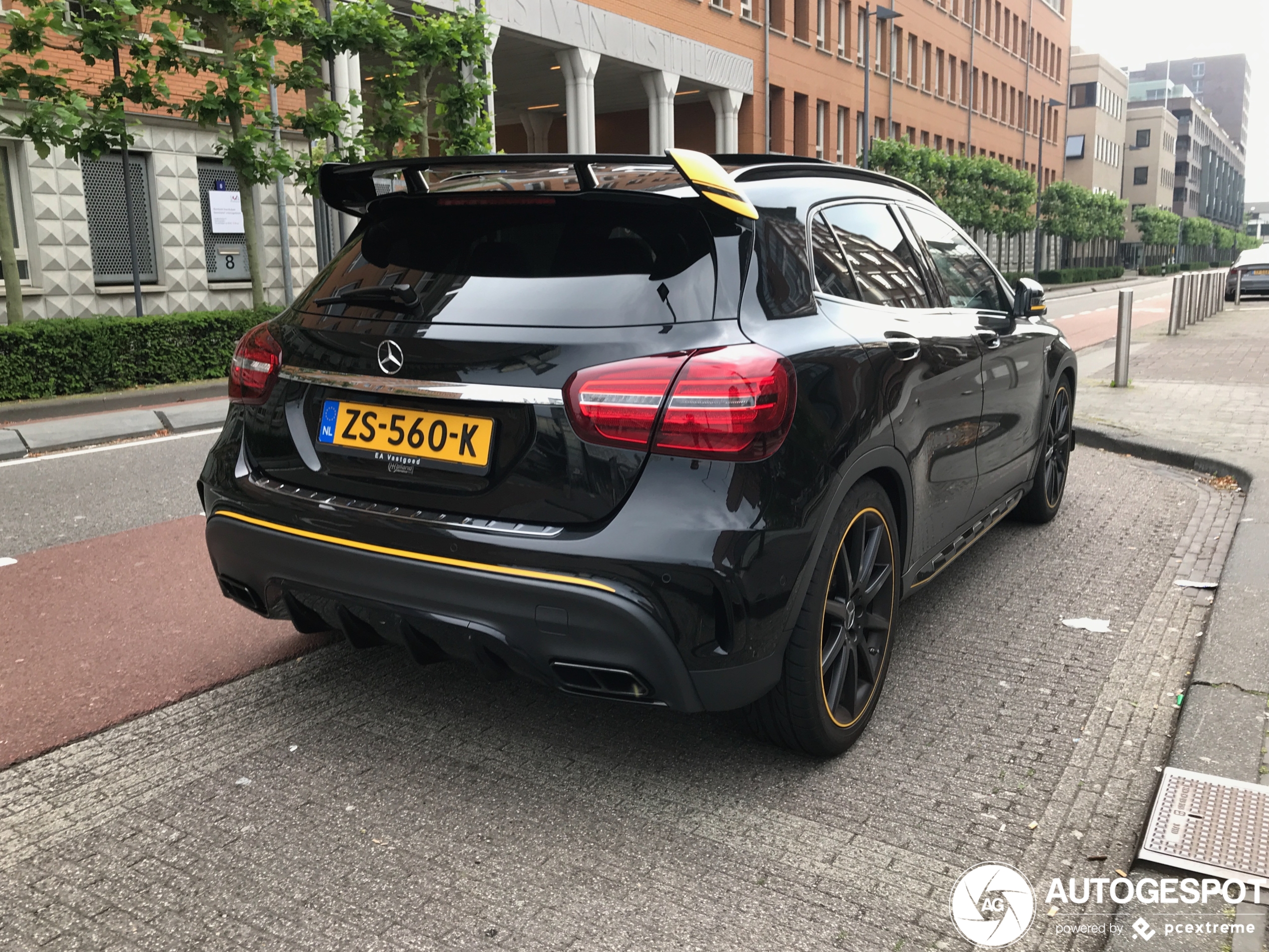 Mercedes-AMG GLA 45 X156 Yellow Night Edition - 10 June 2020 - Autogespot