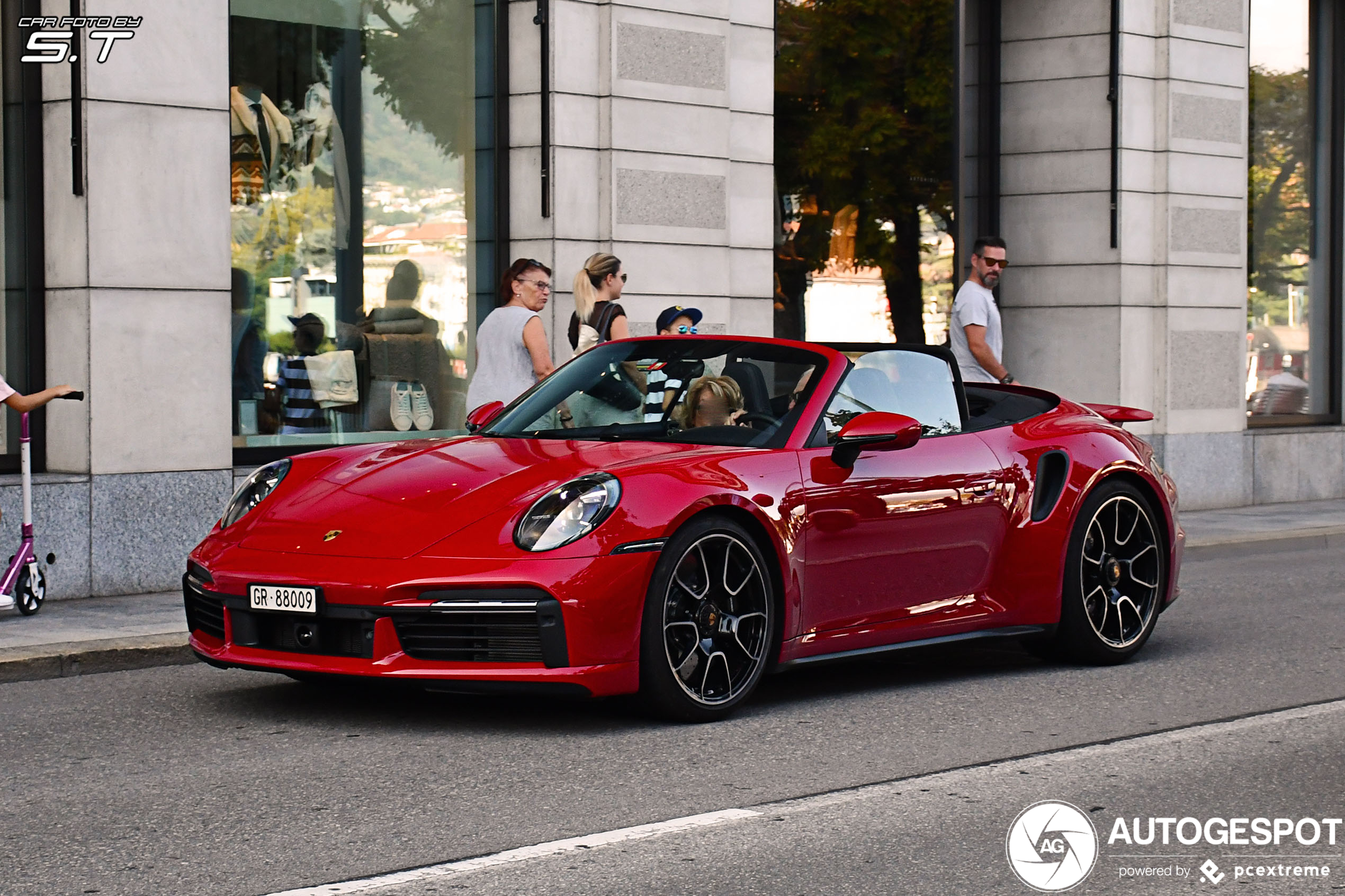 Porsche 992 Turbo S Cabriolet - 22 September 2020 - Autogespot