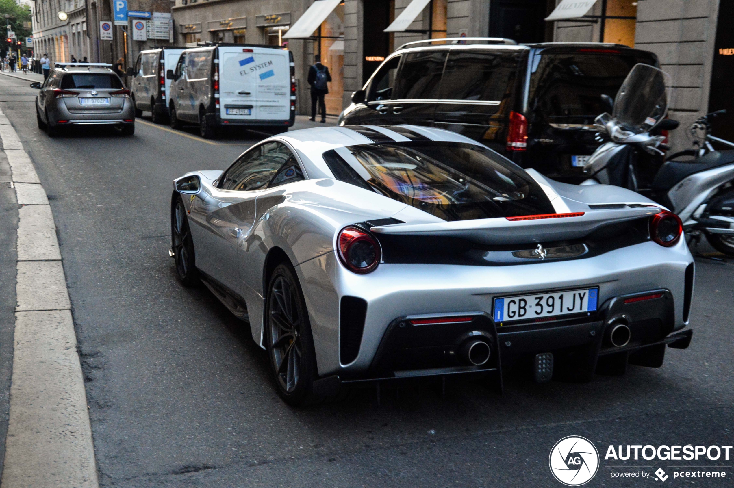 Ferrari 488 Pista - 02 October 2020 - Autogespot