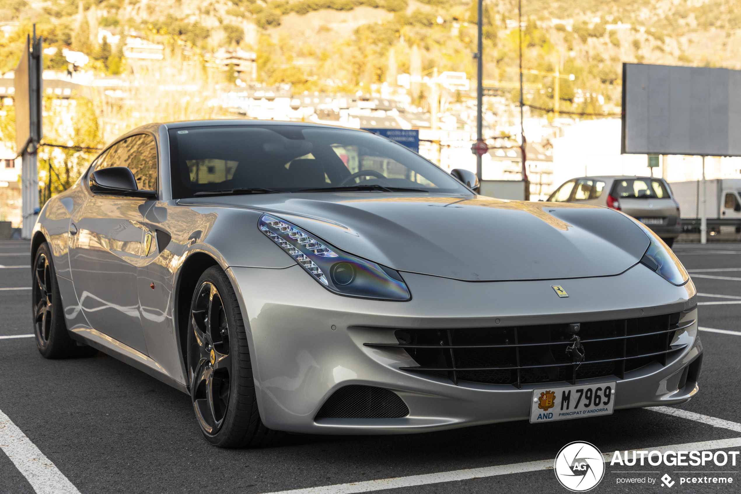 Ferrari FF - 27 November 2020 - Autogespot