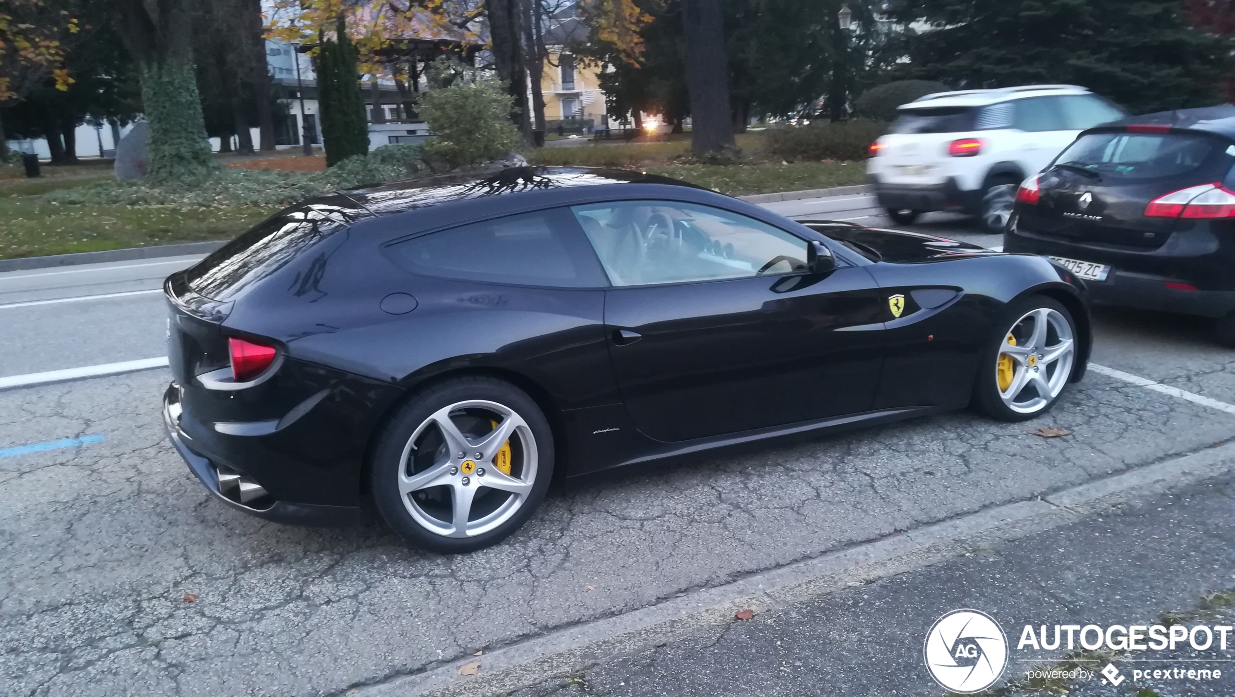 Ferrari FF - 28 November 2020 - Autogespot