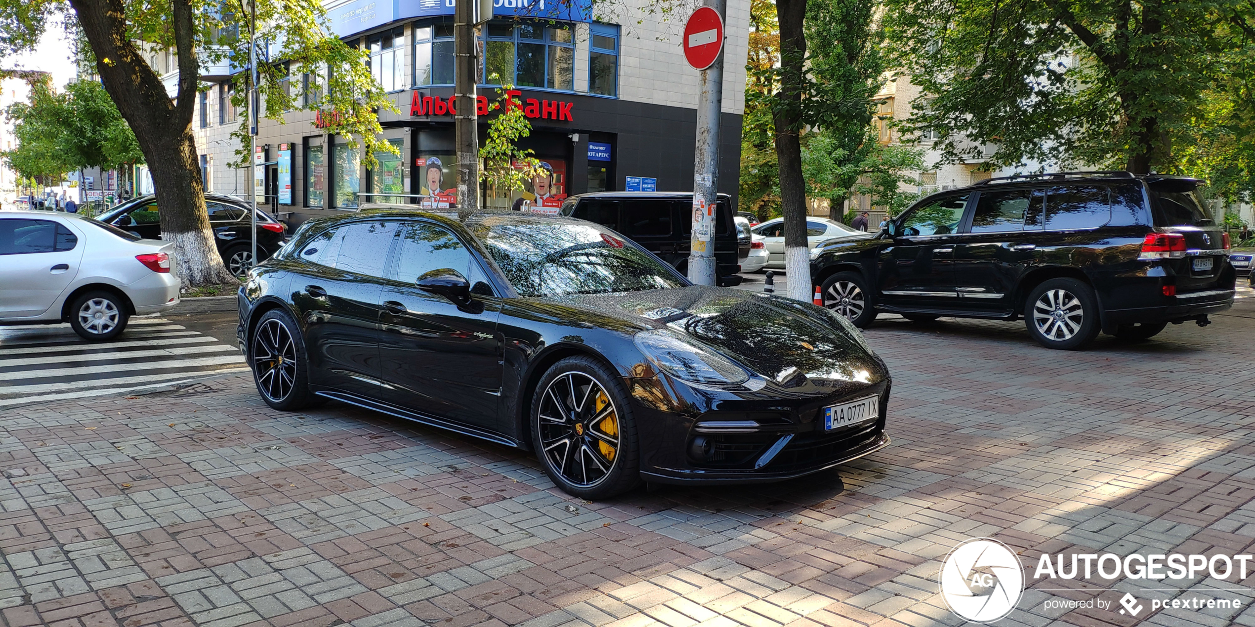 Porsche 971 Panamera Turbo S E-Hybrid Sport Turismo MkI - 28 January 2021 - Autogespot