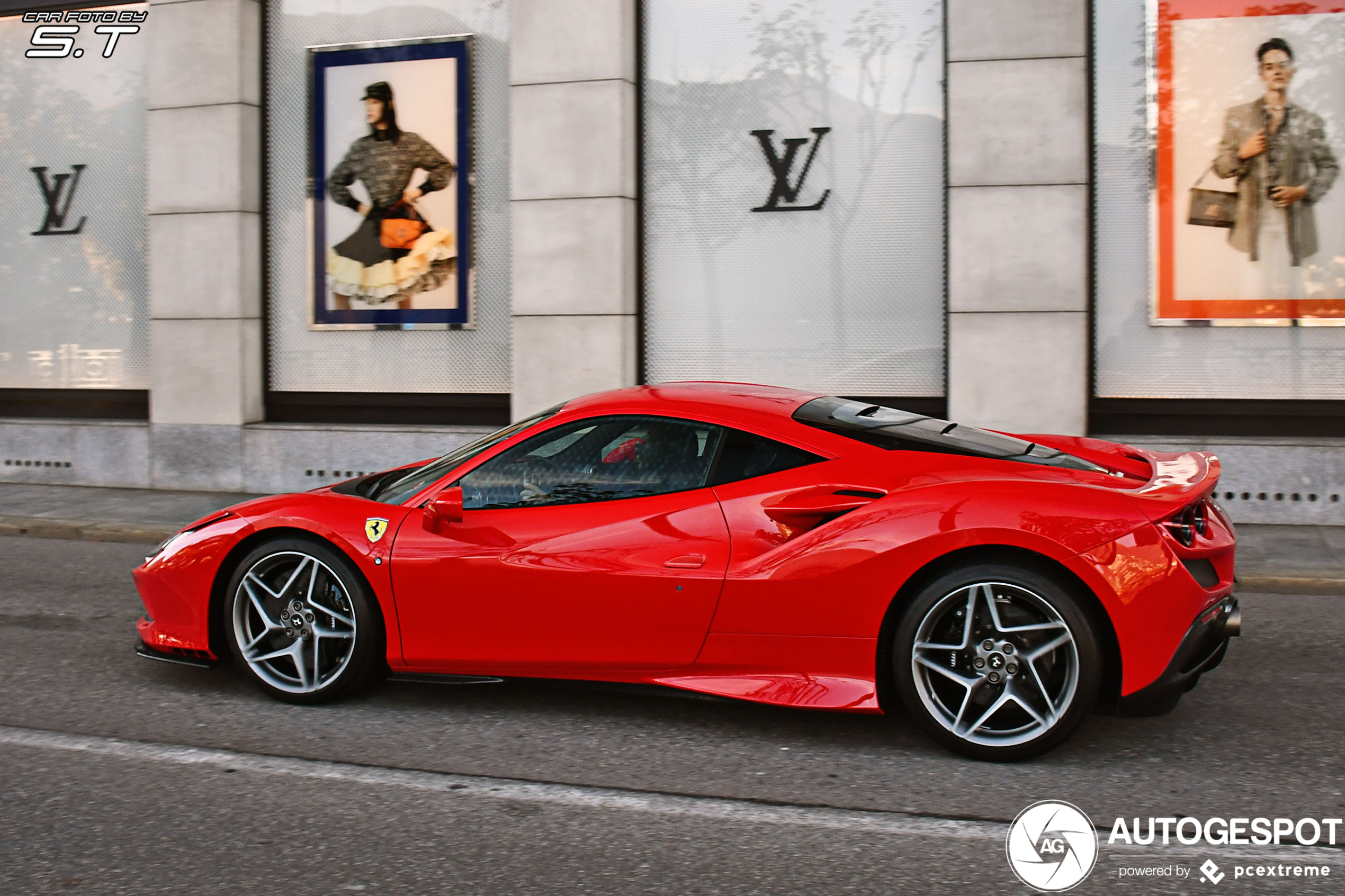 Ferrari F8 Tributo 22 Maro 2021 Autogespot