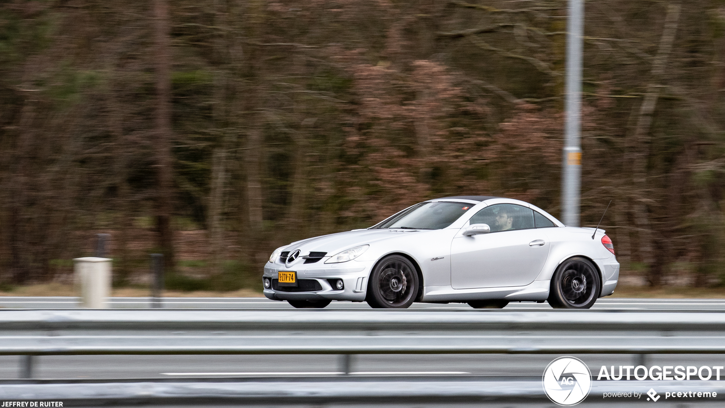 Mercedes-Benz SLK 55 AMG R171 - 22 March 2021 - Autogespot