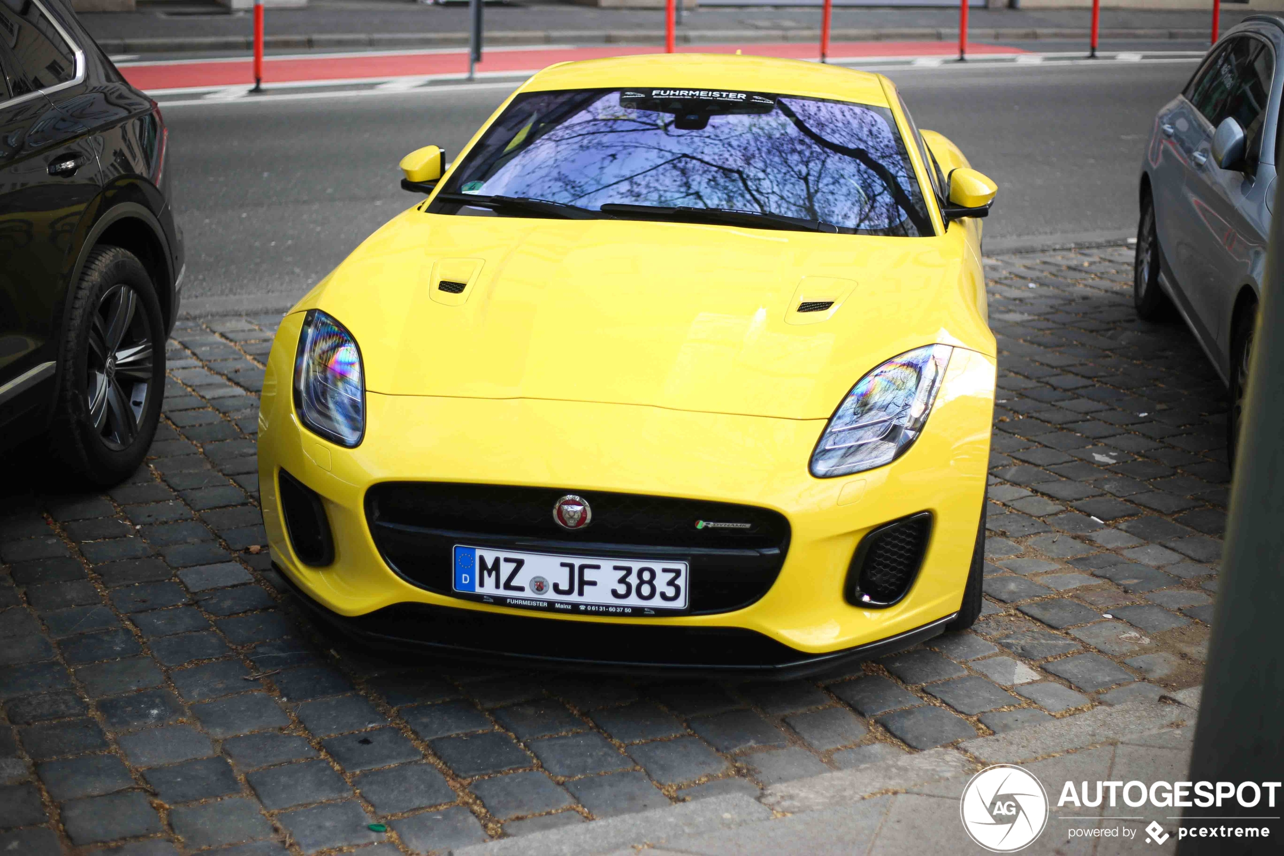 Jaguar F-TYPE P380 AWD Coupé - 25 March 2021 - Autogespot