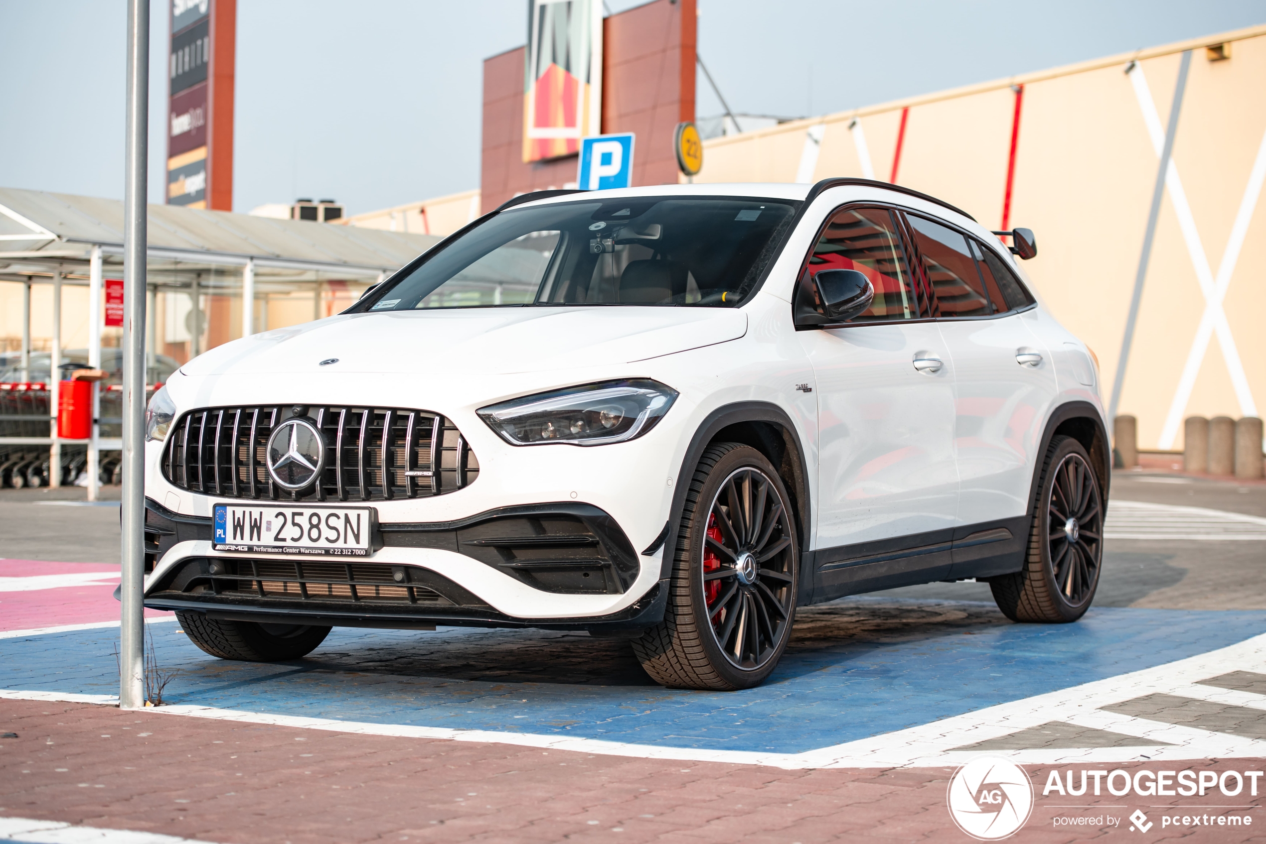 Mercedes-AMG GLA 45 S 4MATIC+ H247 - 23 April 2021 - Autogespot